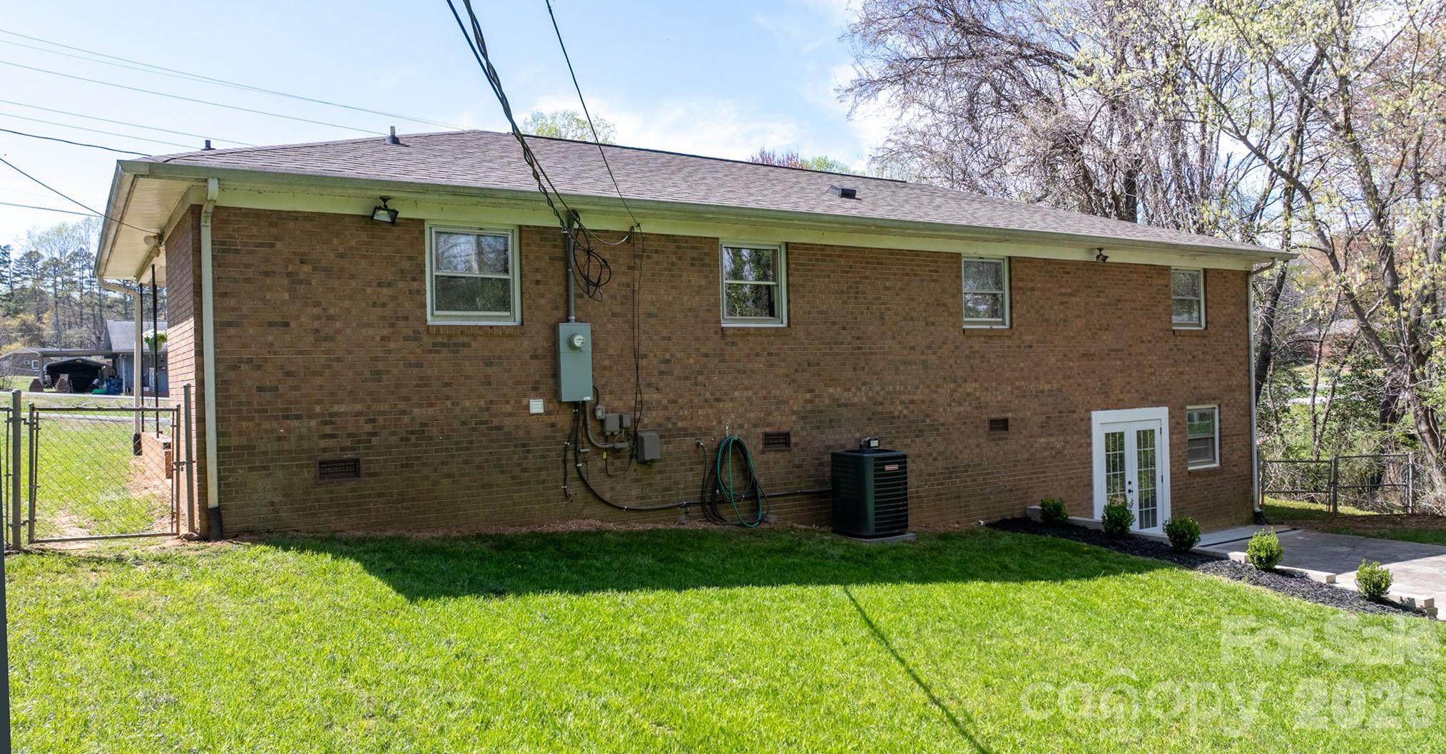 307 W Park Drive, Stanley, NC - photo 30 of 38