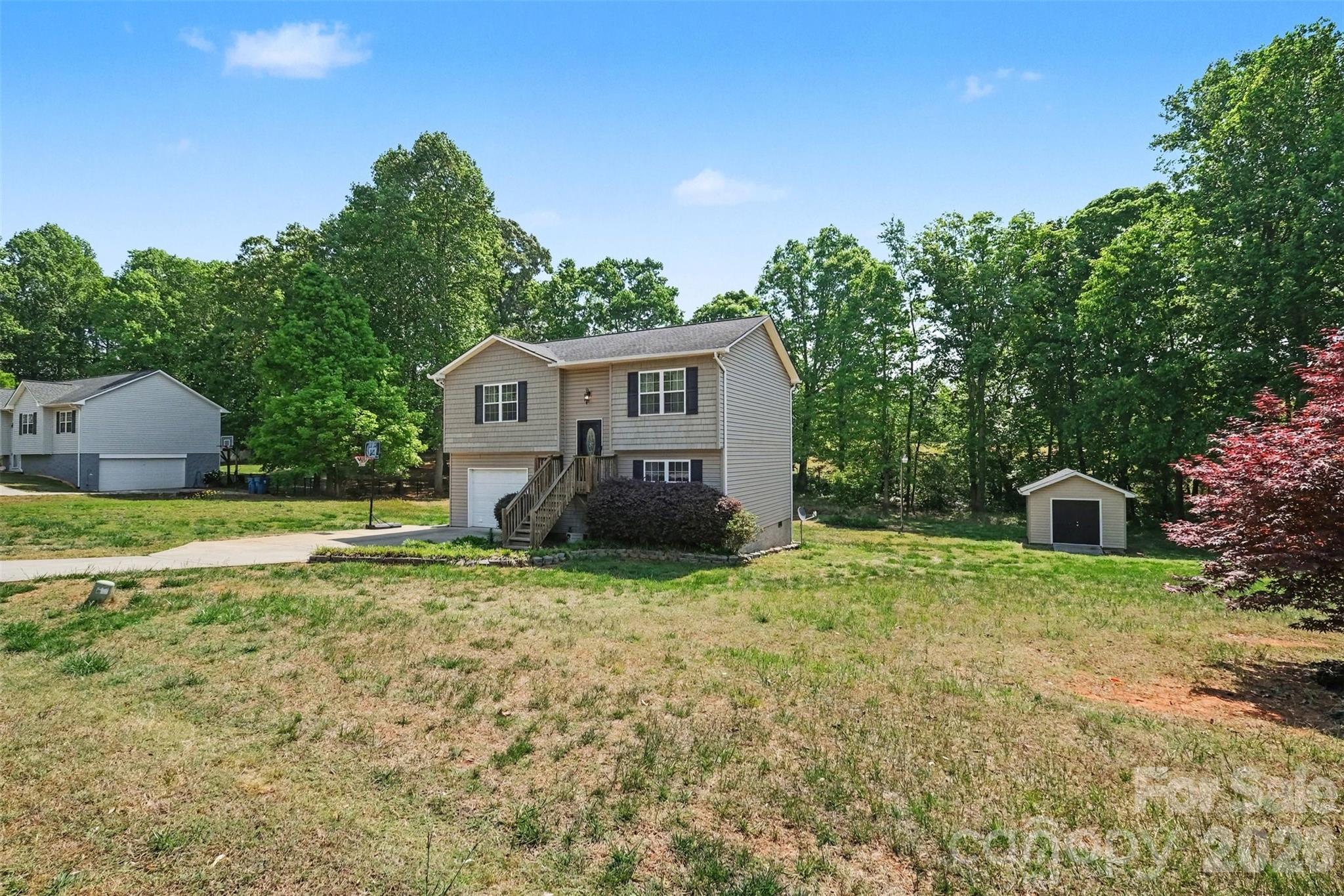 Photo 3 of 2056 Redberry Lane, Conover, NC