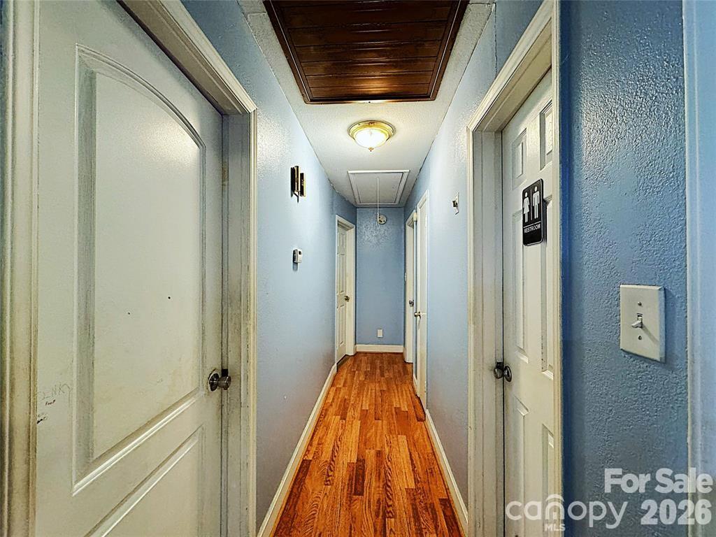 Photo 6 of 2209 Laura Drive, Charlotte, NC
