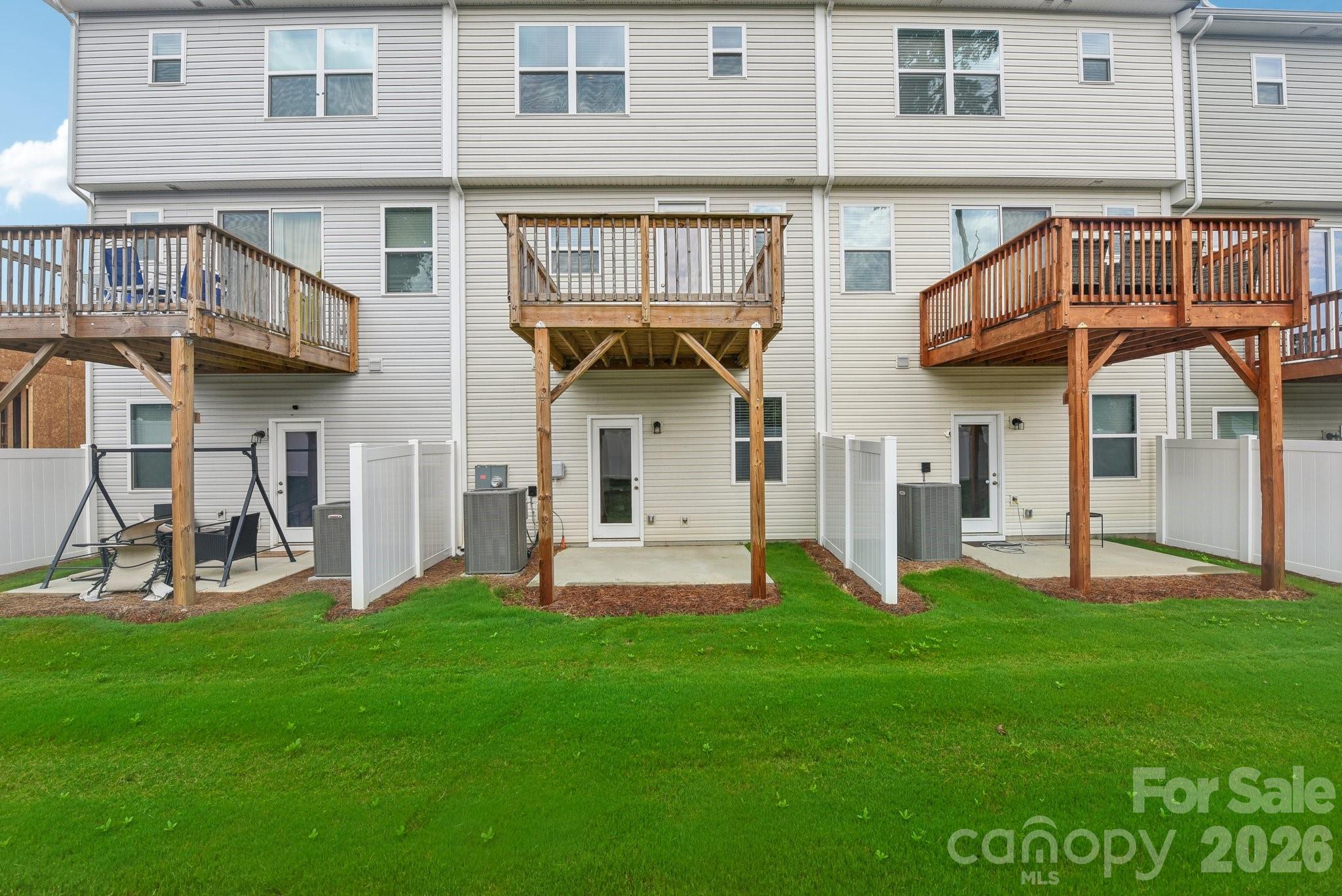 Photo 30 of 1134 Keydet Drive, Charlotte, NC