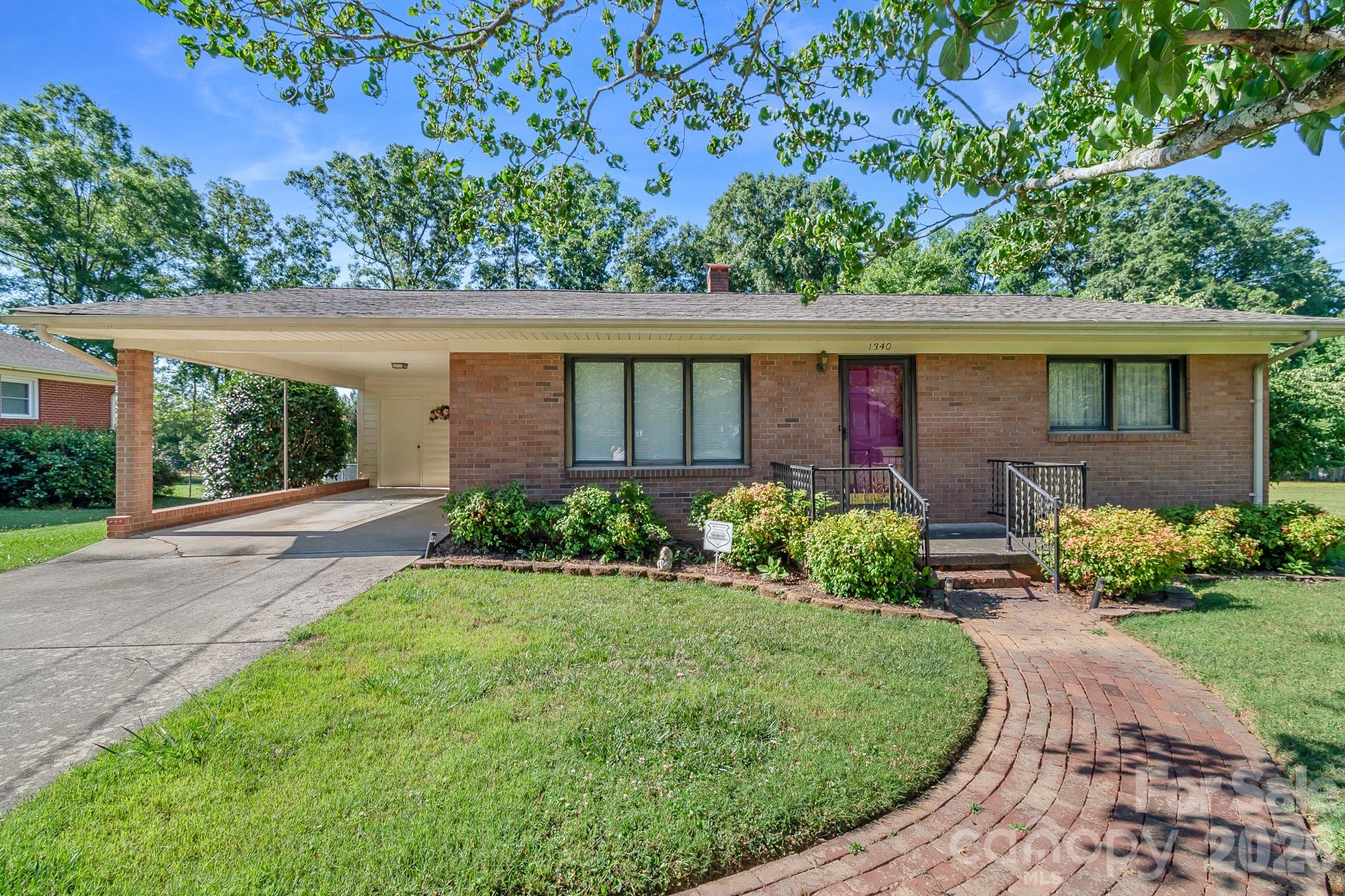 Home for sale at 1340 E Cannon Avenue, Albemarle, NC — photo 4 of 45