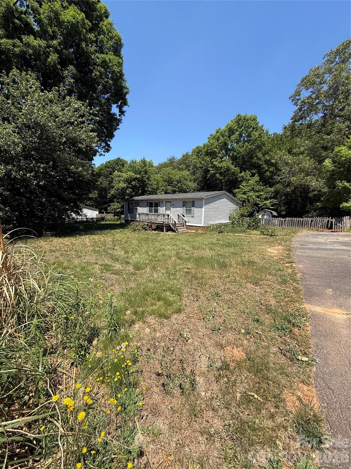 6237 Burnhurst Lane, Denver, NC - photo 1 of 12