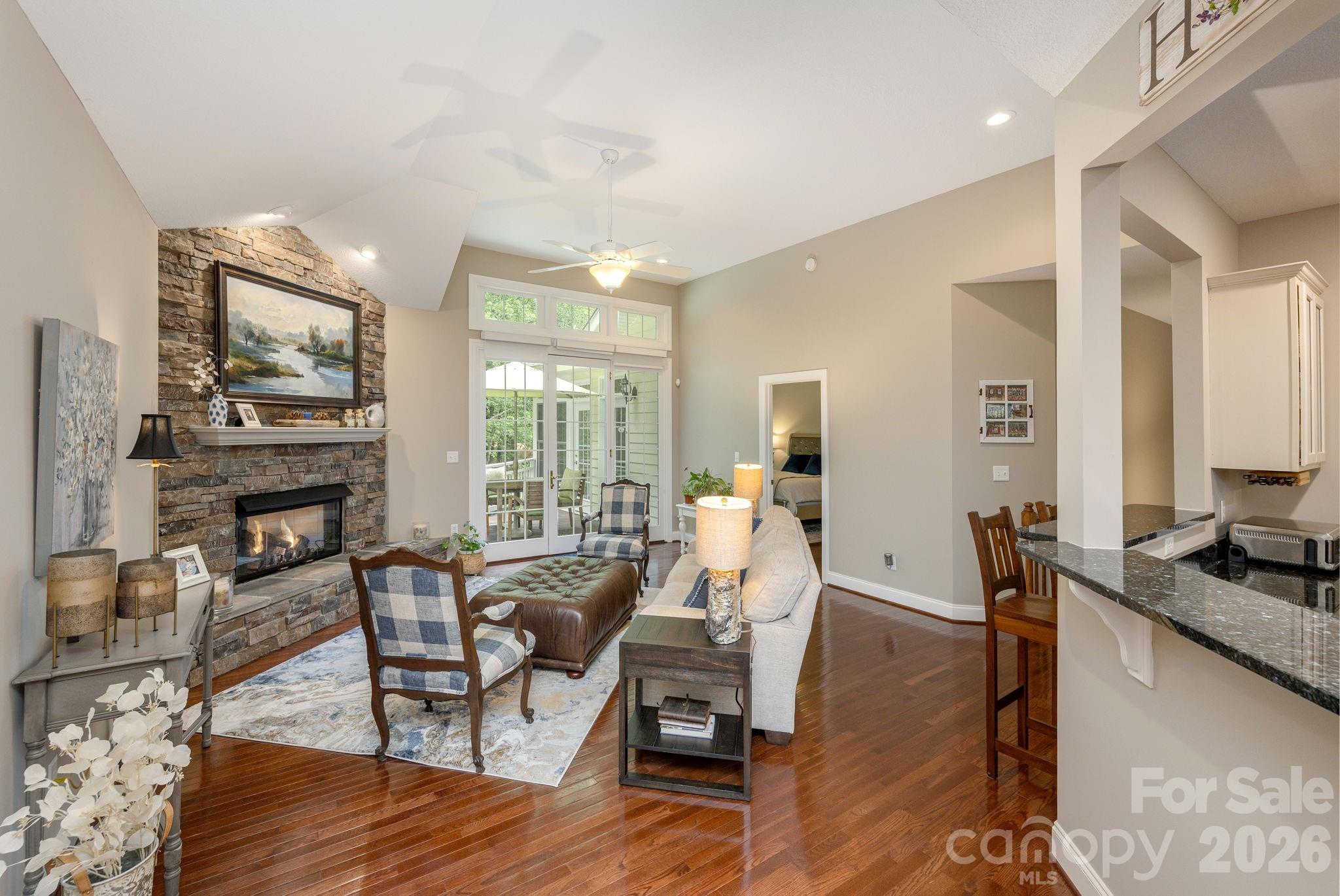 113 CHANCERY Court, Flat Rock, NC - photo 11 of 46