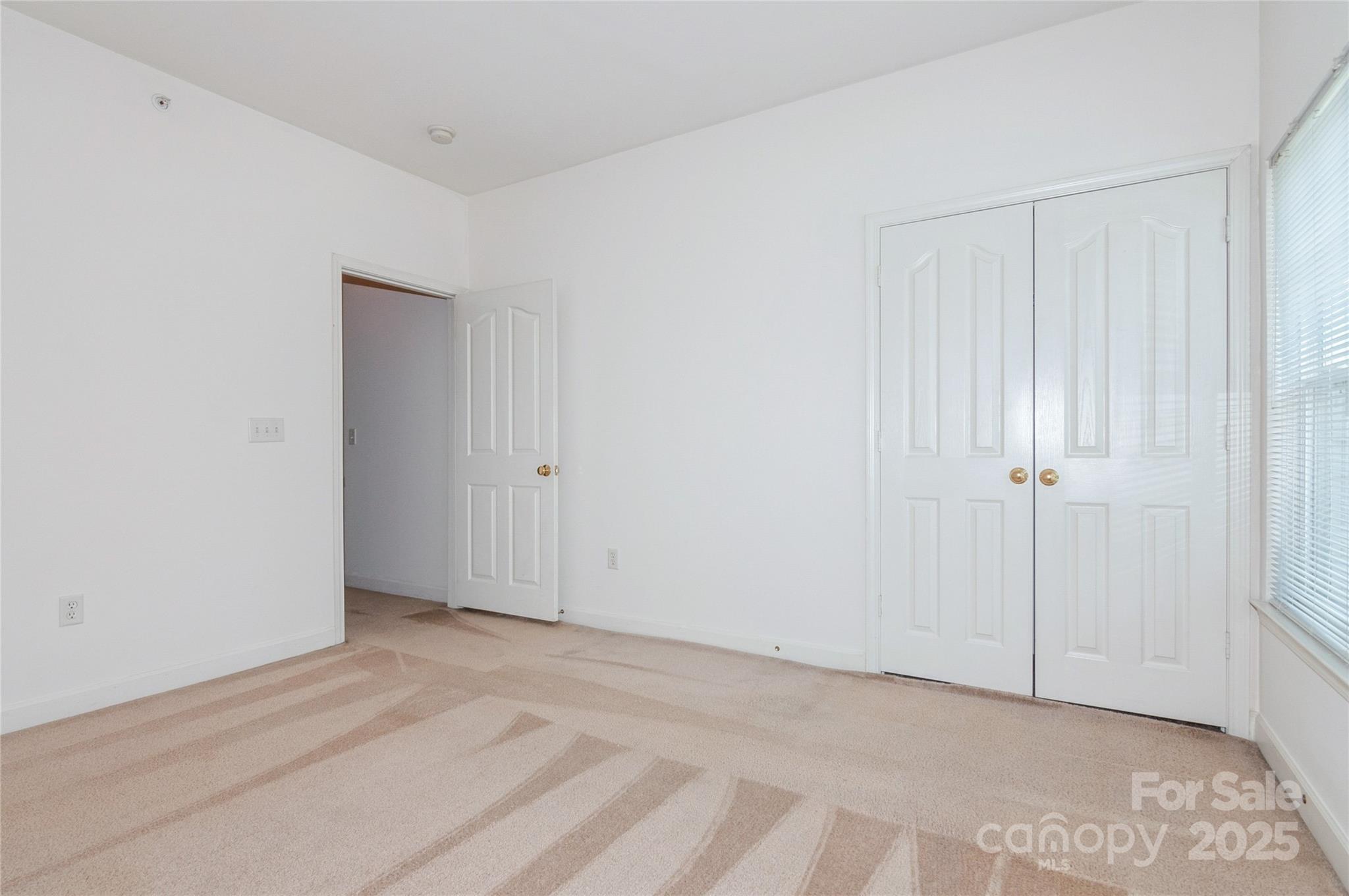 Photo 6 of 11863 Ridgeway Park Drive, Charlotte, NC