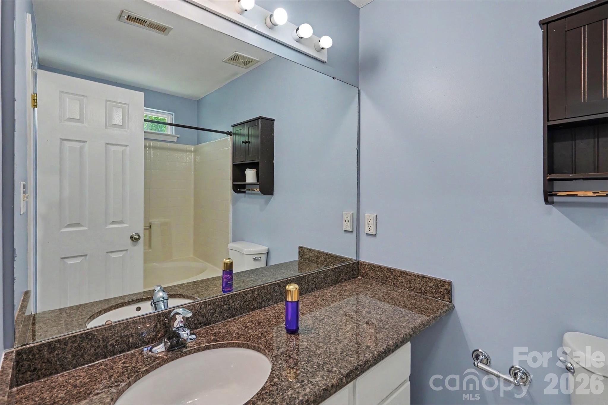 Photo 13 of 8917 Cinnabay Drive, Charlotte, NC