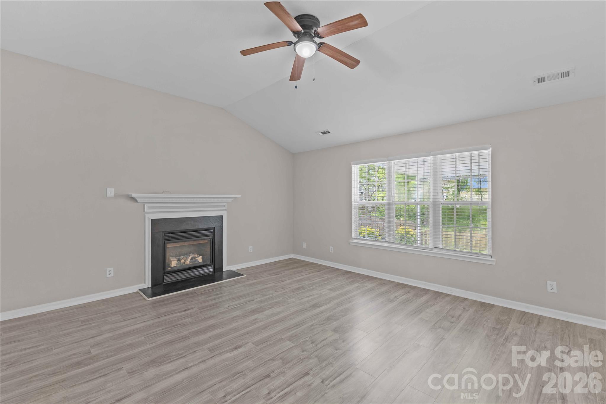 Photo 41 of 17300 Commons Crossing Drive, Charlotte, NC