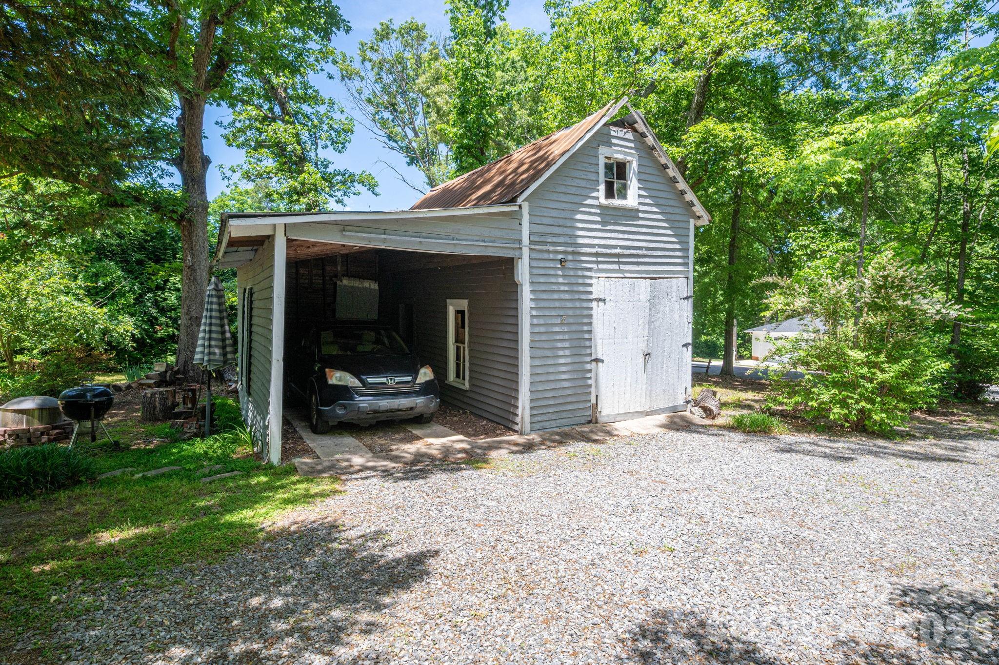 306 W Old Post Road, Cherryville, NC - photo 34 of 43