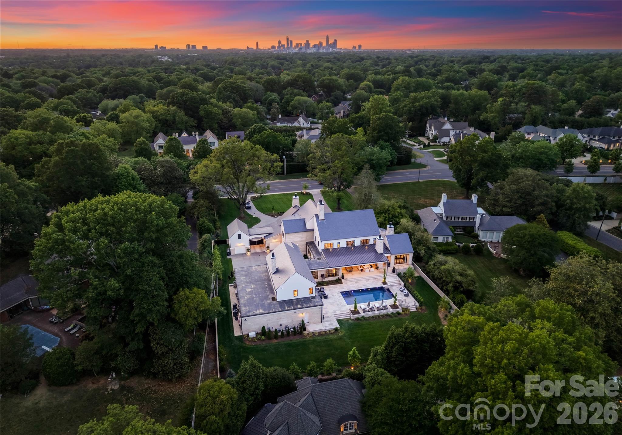 2317 Sharon Lane, Charlotte, NC - photo 6 of 49