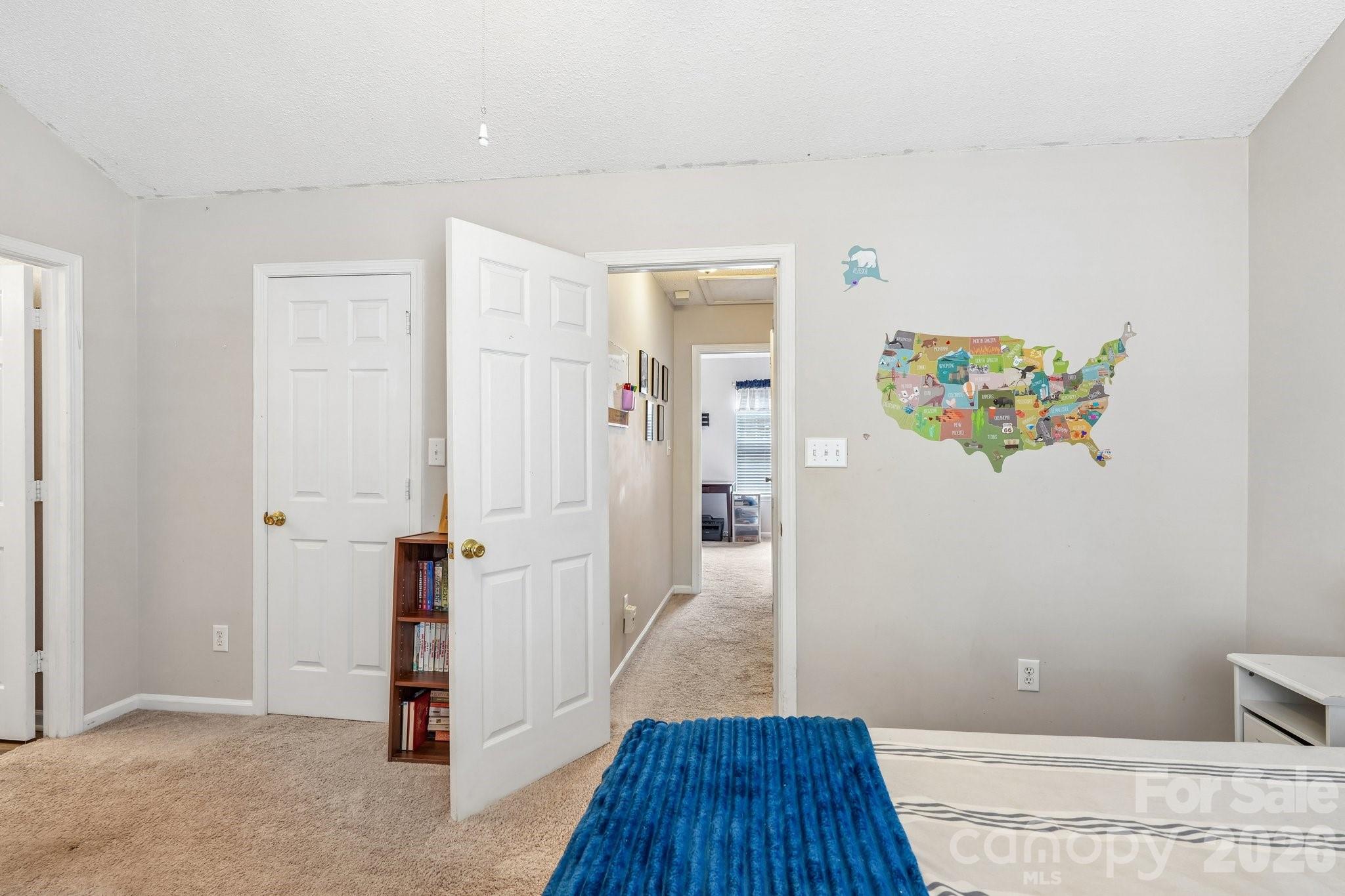 Photo 15 of 8406 Southgate Commons Drive, Charlotte, NC