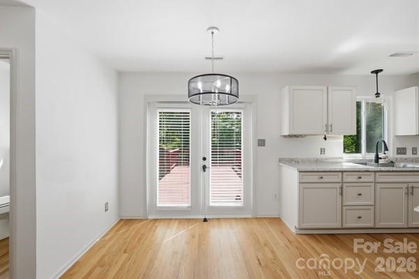 Photo 7 of 2501 Olde Whitehall Road, Charlotte, NC