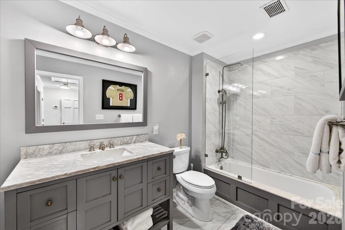 202 Perrin Place, Charlotte, NC - photo 32 of 39