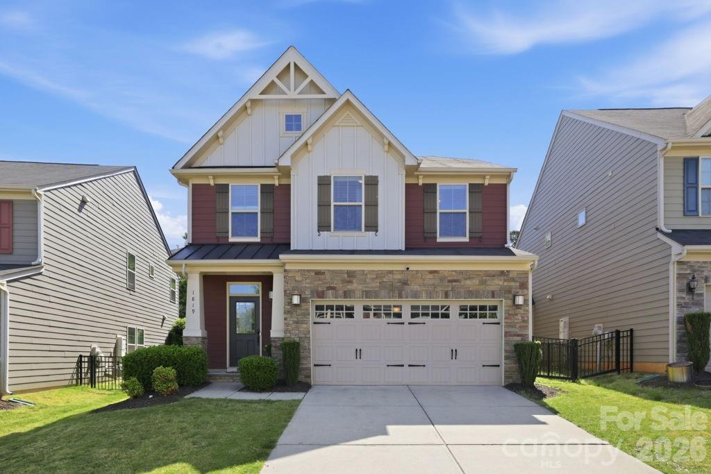 Exterior of 1819 Fleetwood Drive, Charlotte, NC