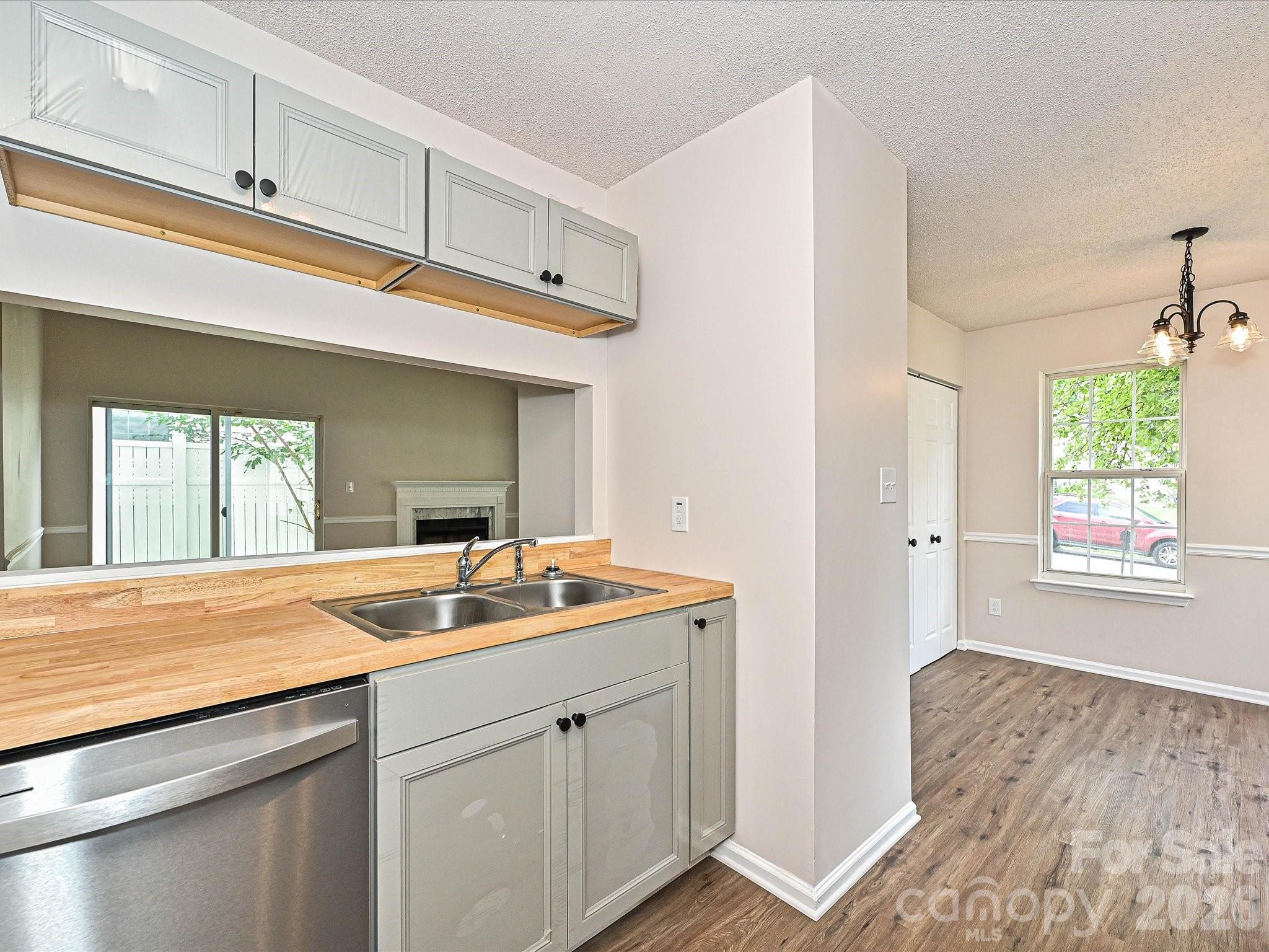 Photo 14 of 3629 Silver Ore Lane, Charlotte, NC