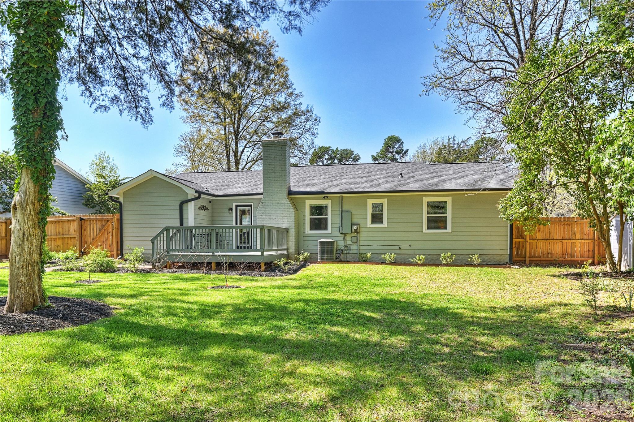 Photo 39 of 3724 Cobbleridge Drive, Charlotte, NC