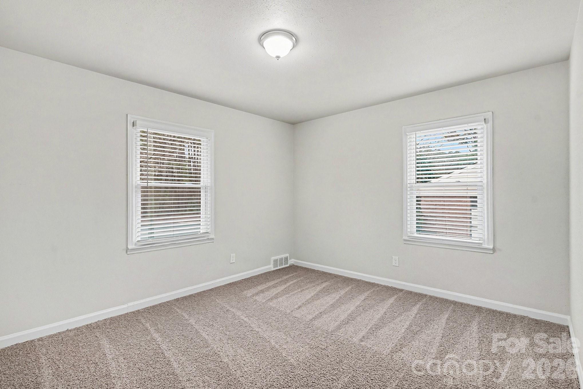 3431 Shamrock Drive, Charlotte, NC - photo 16 of 27