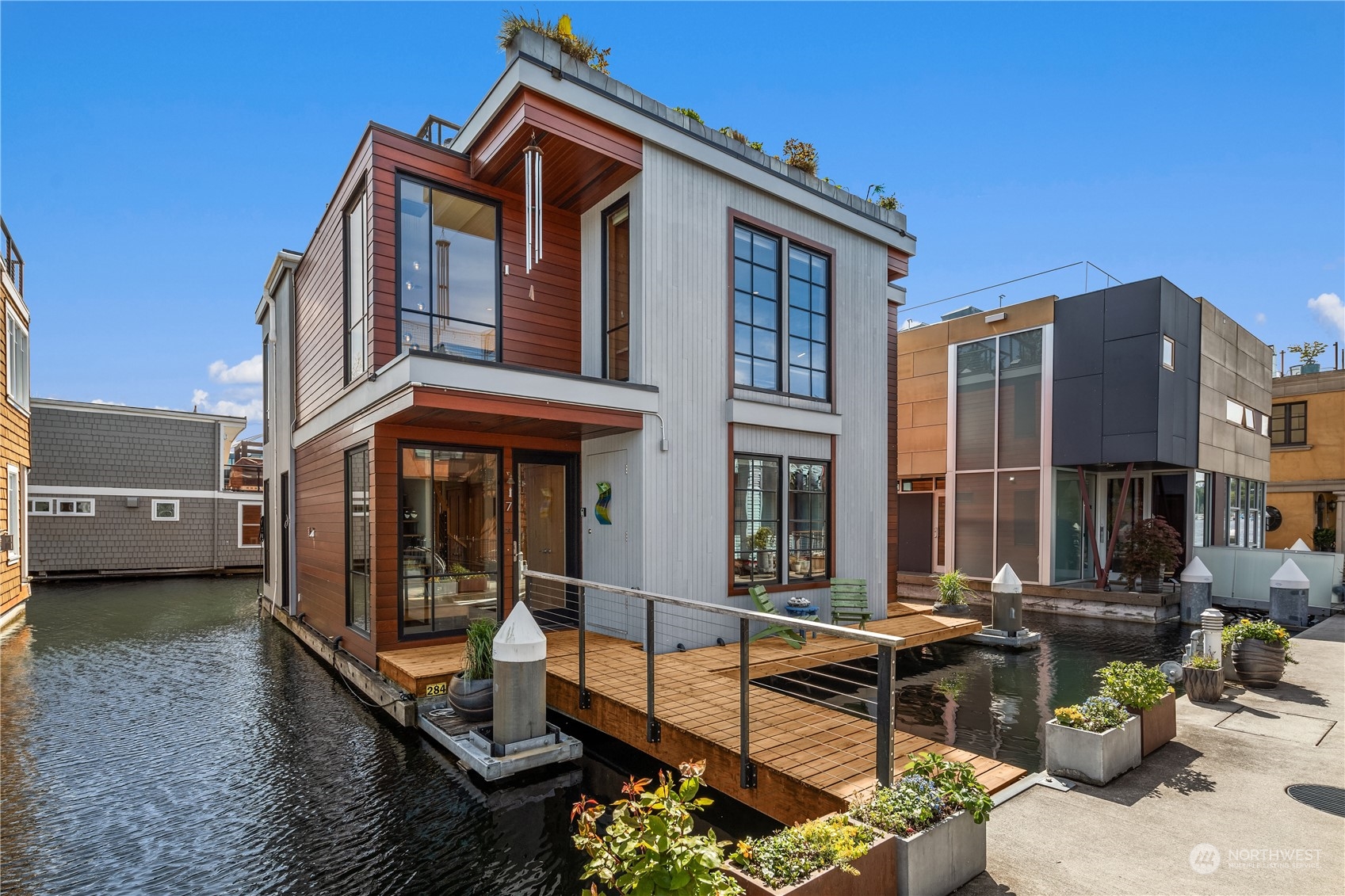Seattle Floating Homes and Houseboats, Seattle WA
