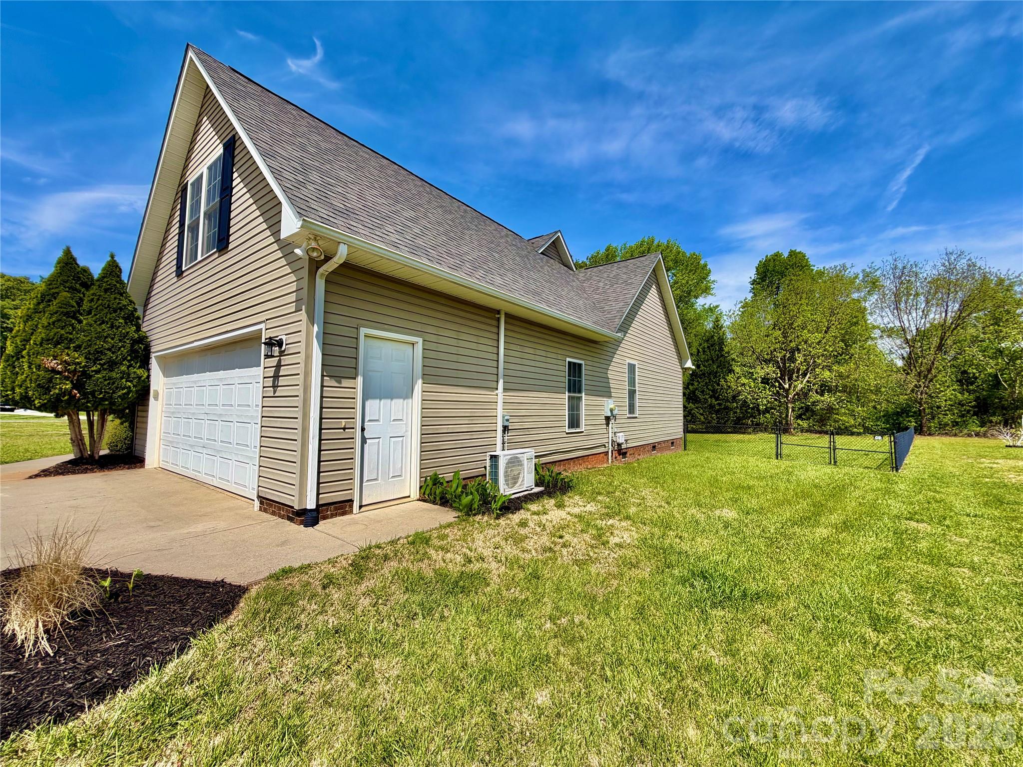 Photo 4 of 1070 Lucky Lane, Salisbury, NC