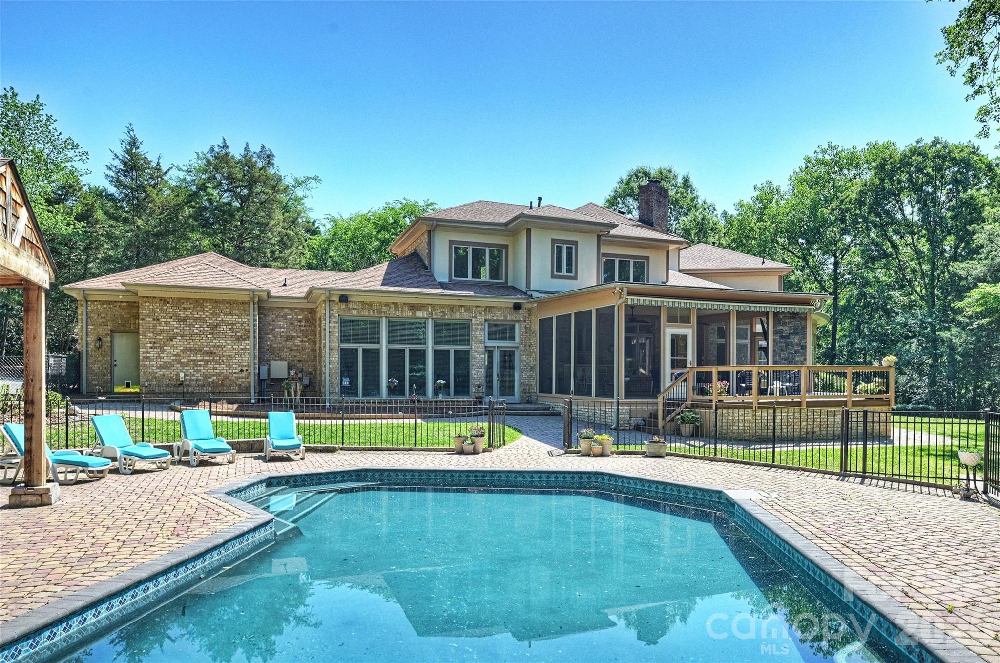 Photo 42 of 3301 Providence Plantation Lane, Charlotte, NC