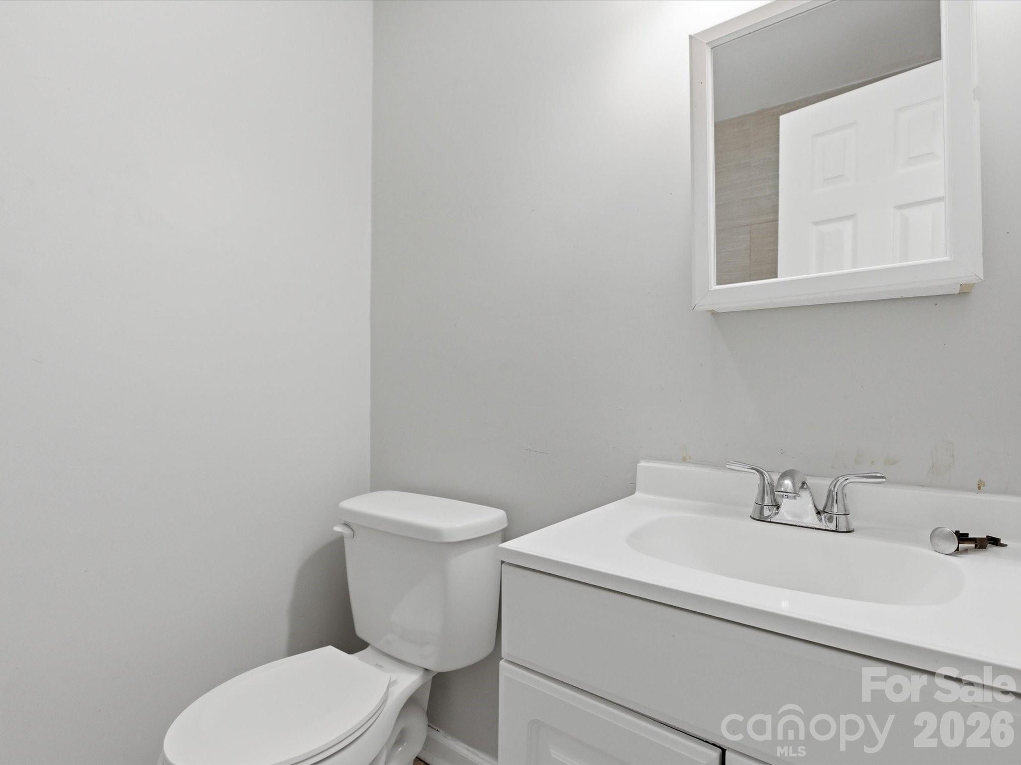 Photo 16 of 622 Dunbrook Lane, Charlotte, NC