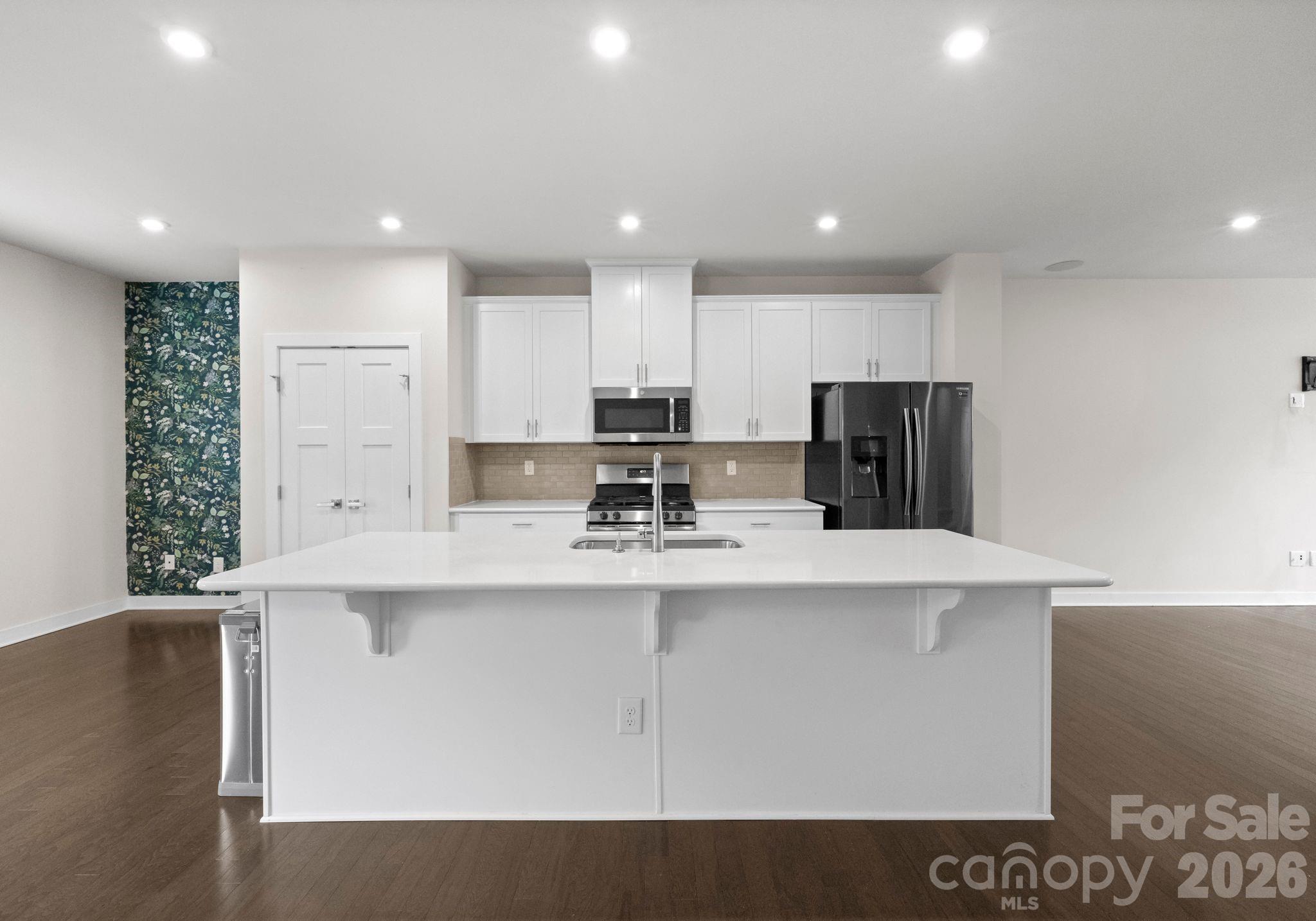 Photo 4 of 1835 Shumard Lane, Charlotte, NC