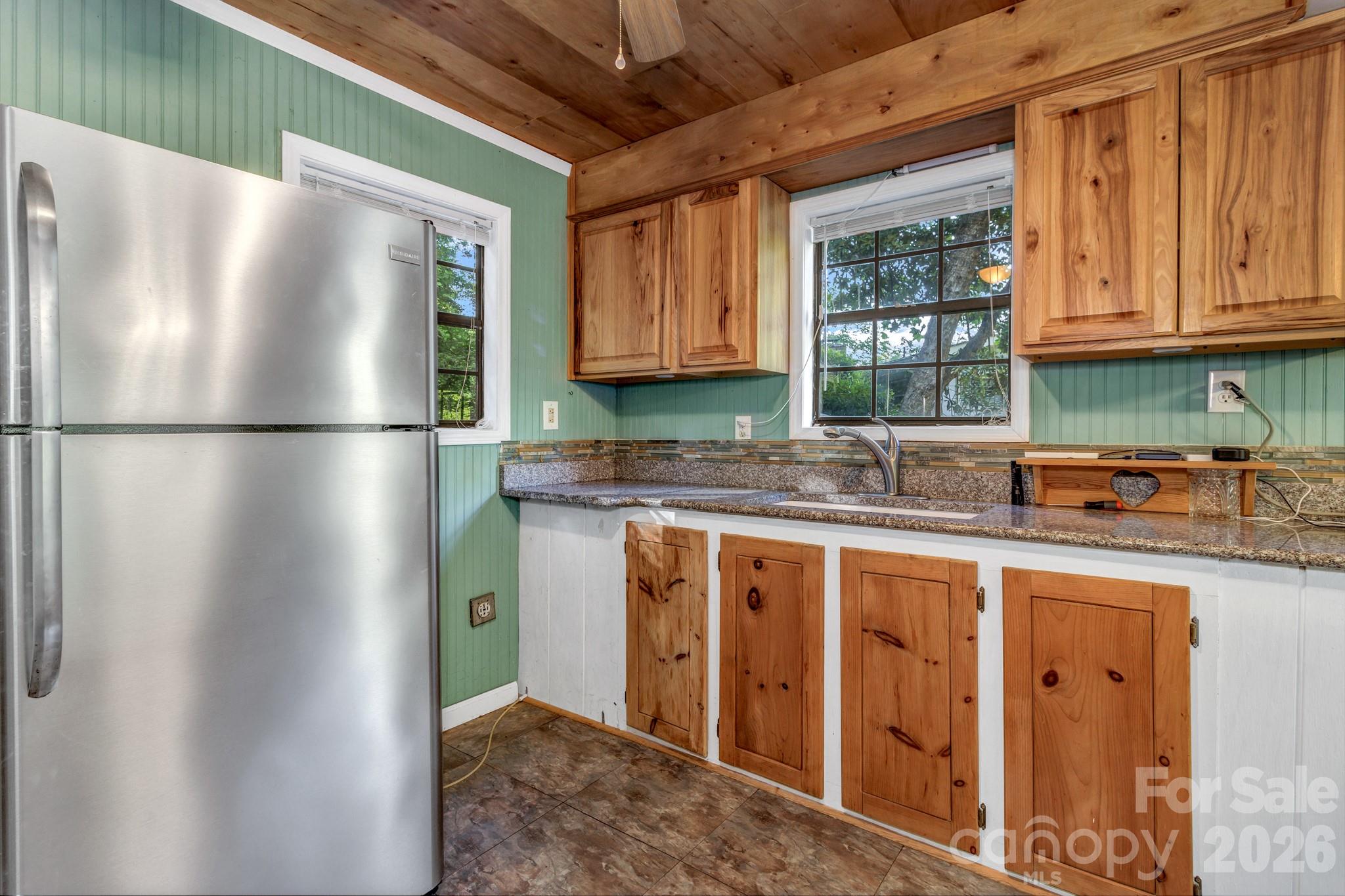 159 Anglers Way, Lake Lure, NC - photo 18 of 40