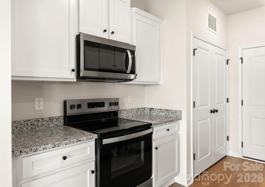 3413 Yorkshire Drive, Gastonia, NC - photo 5 of 12