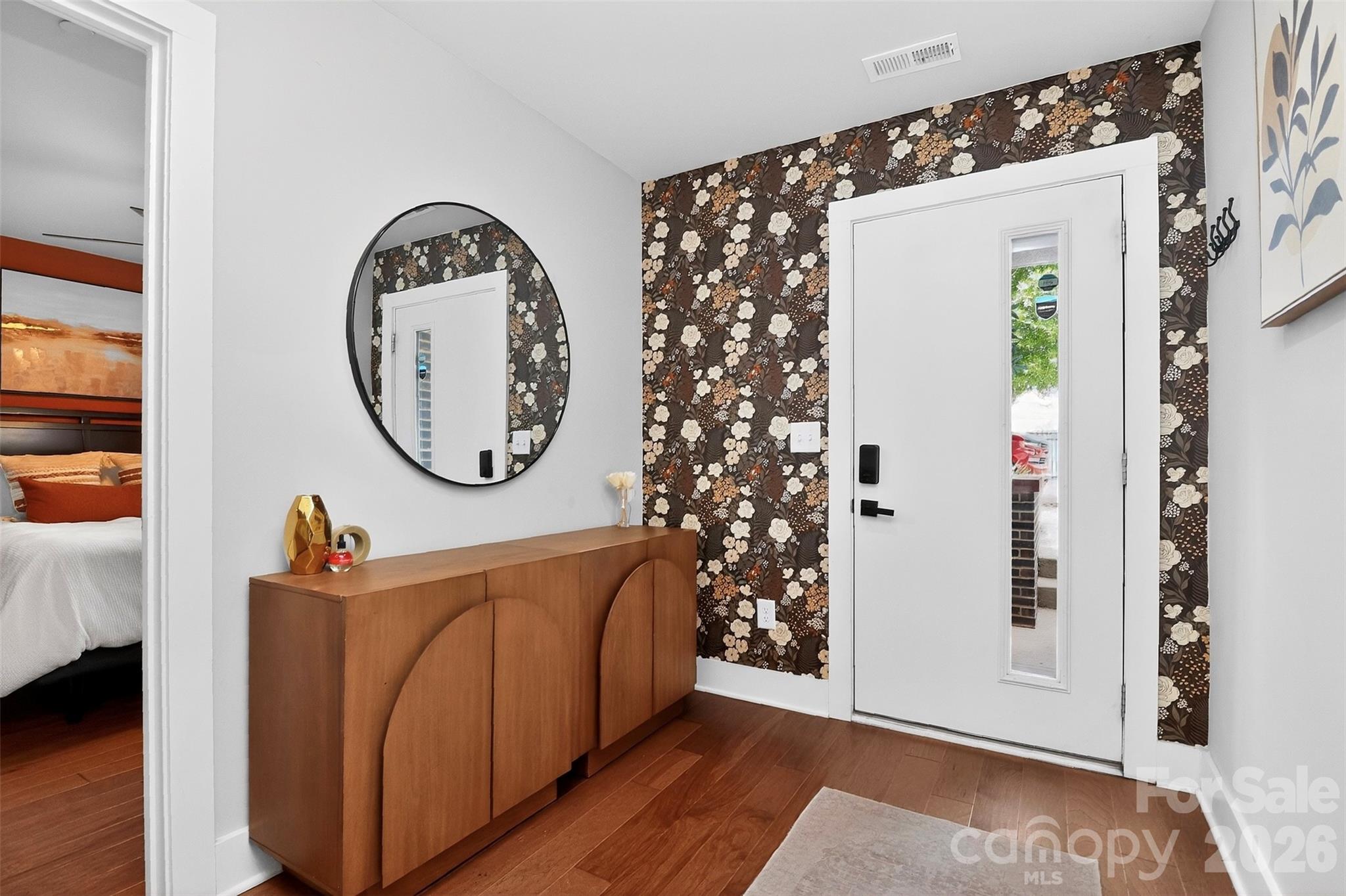 Photo 4 of 2024 Bryant Park Drive, Charlotte, NC