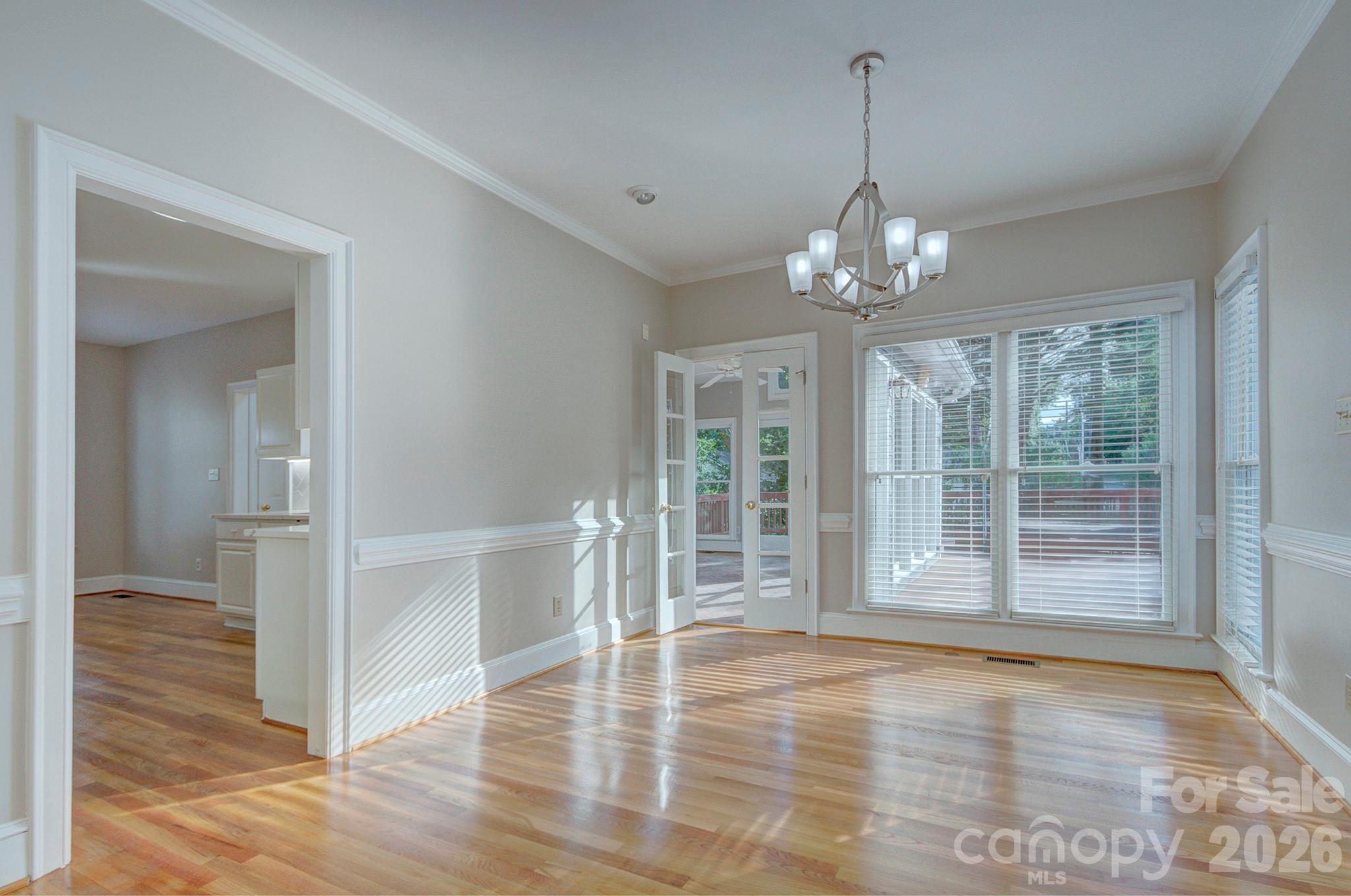 Photo 11 of 2000 Victorian Place, Charlotte, NC