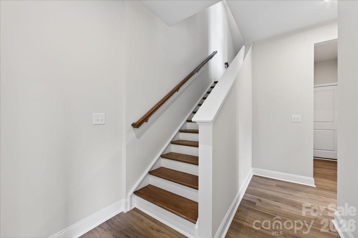 Photo 5 of 7921 Cedarsmith Court, Charlotte, NC