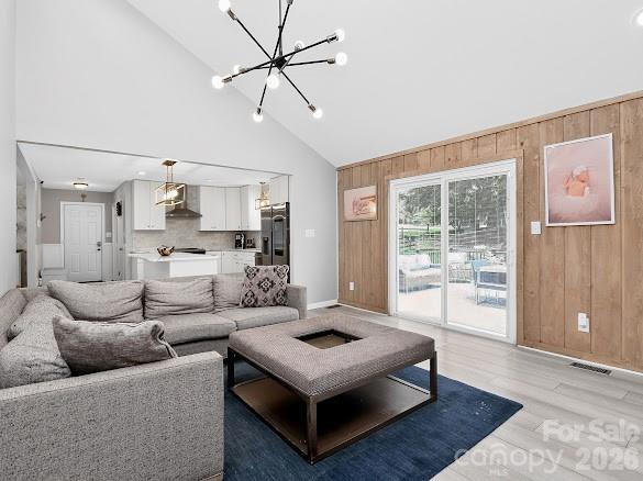 Photo 14 of 8401 Raintree Lane, Charlotte, NC
