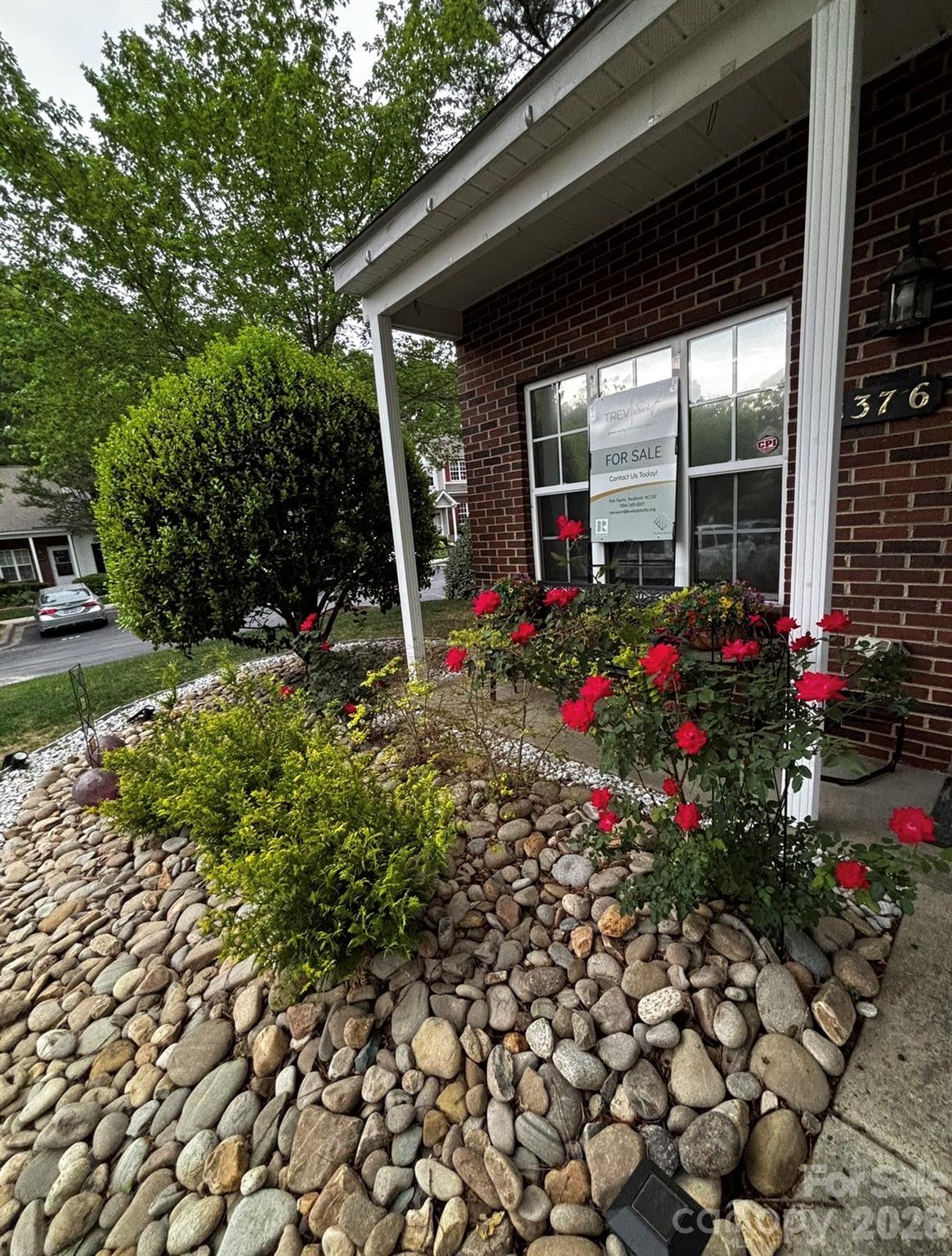 Photo 4 of 8376 Rudolph Road, Charlotte, NC