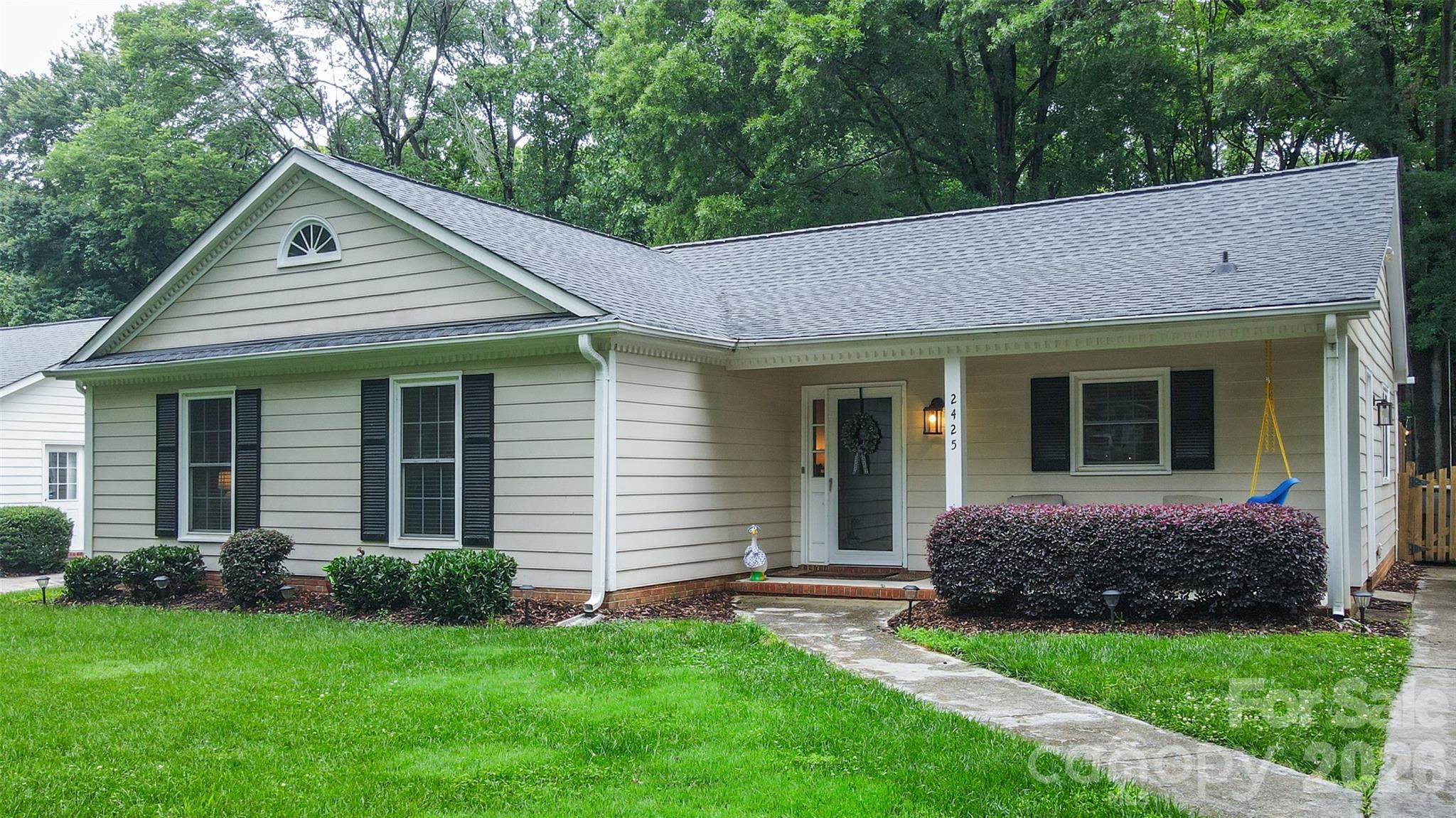 Home for sale at 2425 Turnberry Lane, Charlotte, NC — photo 1 of 30