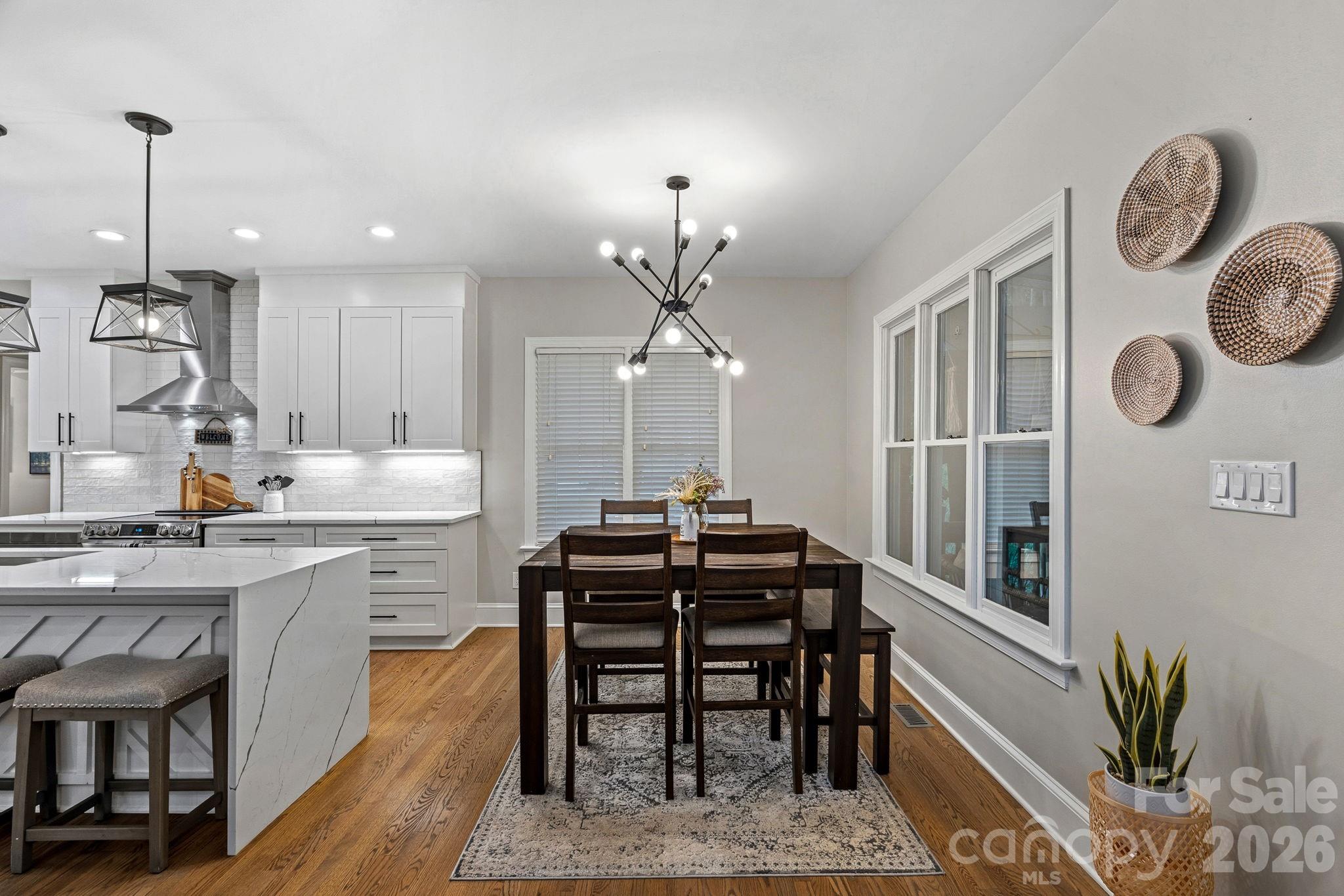 Photo 9 of 5634 Camelot Drive, Charlotte, NC