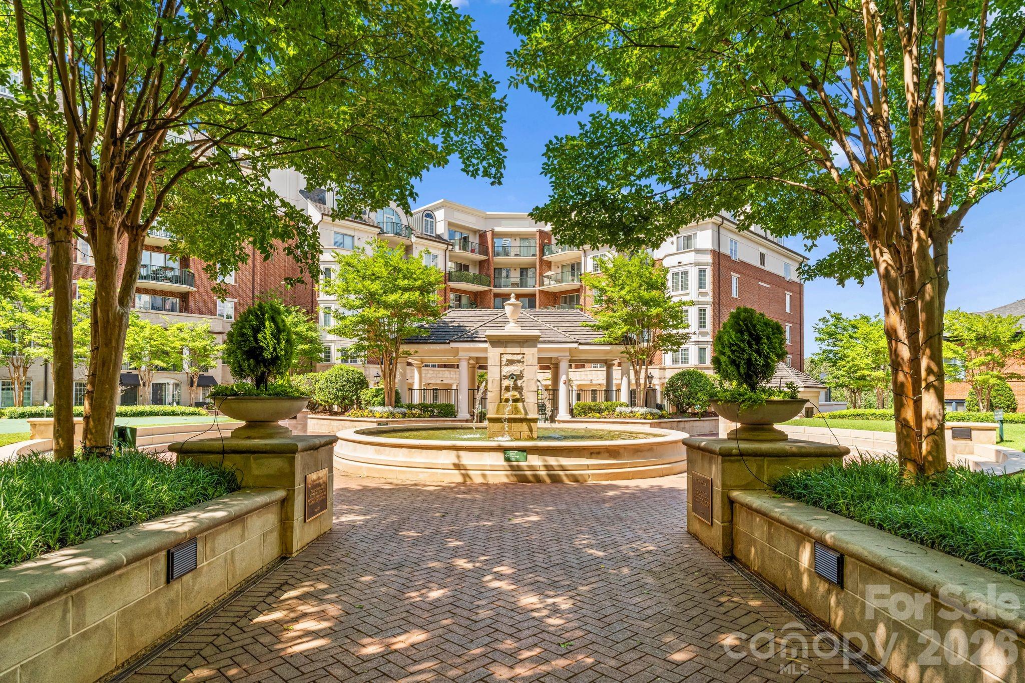 Photo 33 of 300 W 5th Street W204, Charlotte, NC