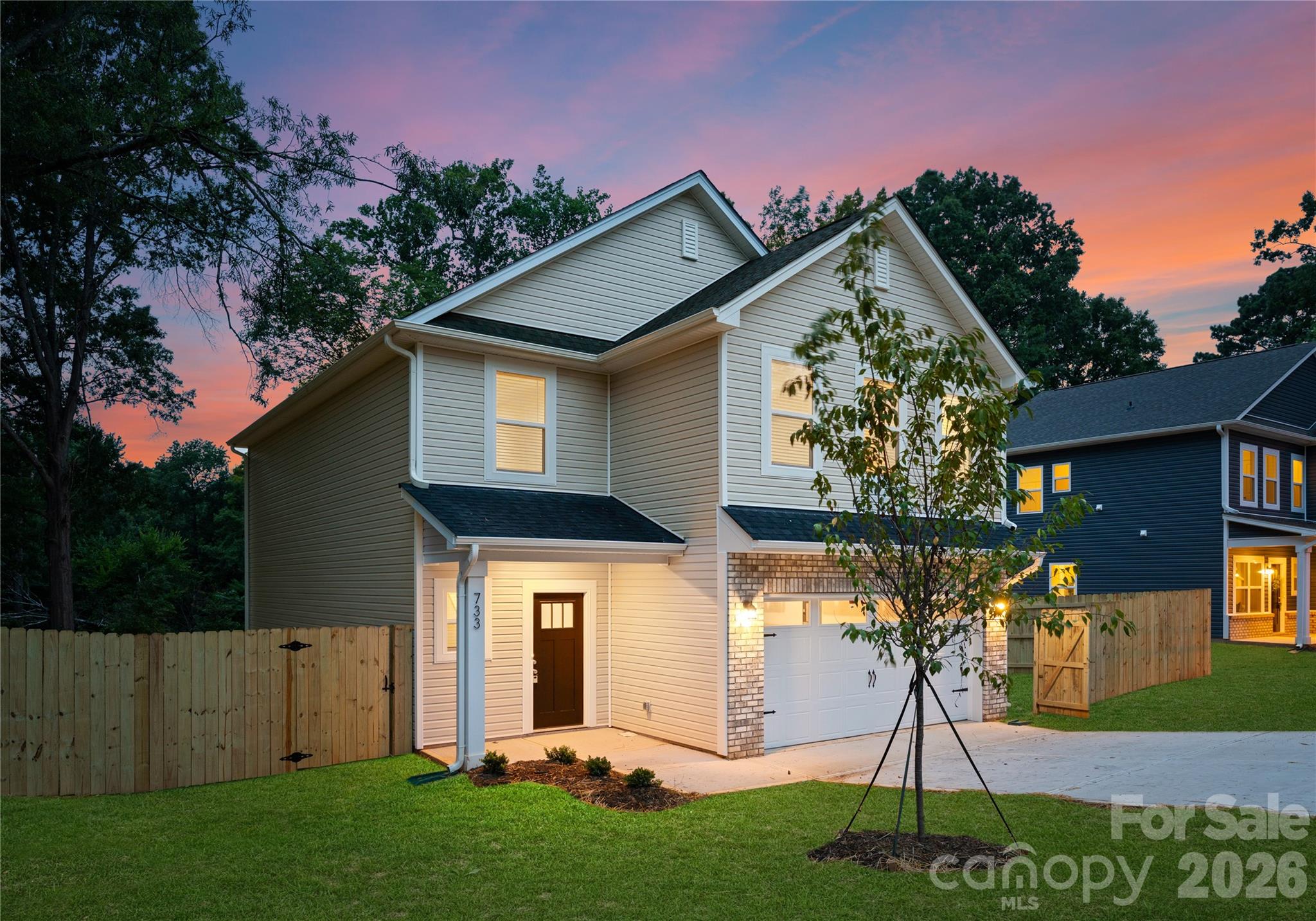 Photo 3 of 12718 Hamilton Road, Charlotte, NC