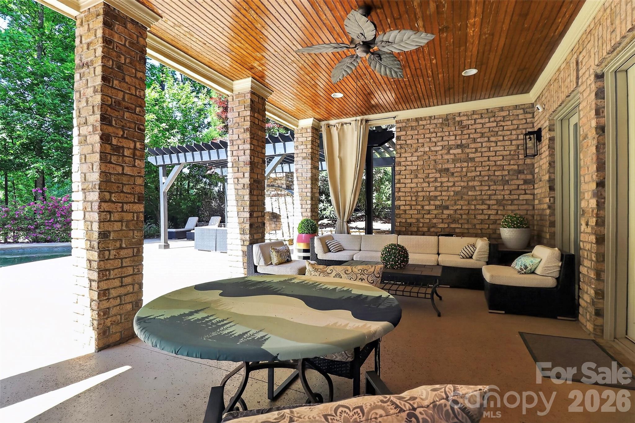 14830 Resolves Lane, Charlotte, NC - photo 6 of 49