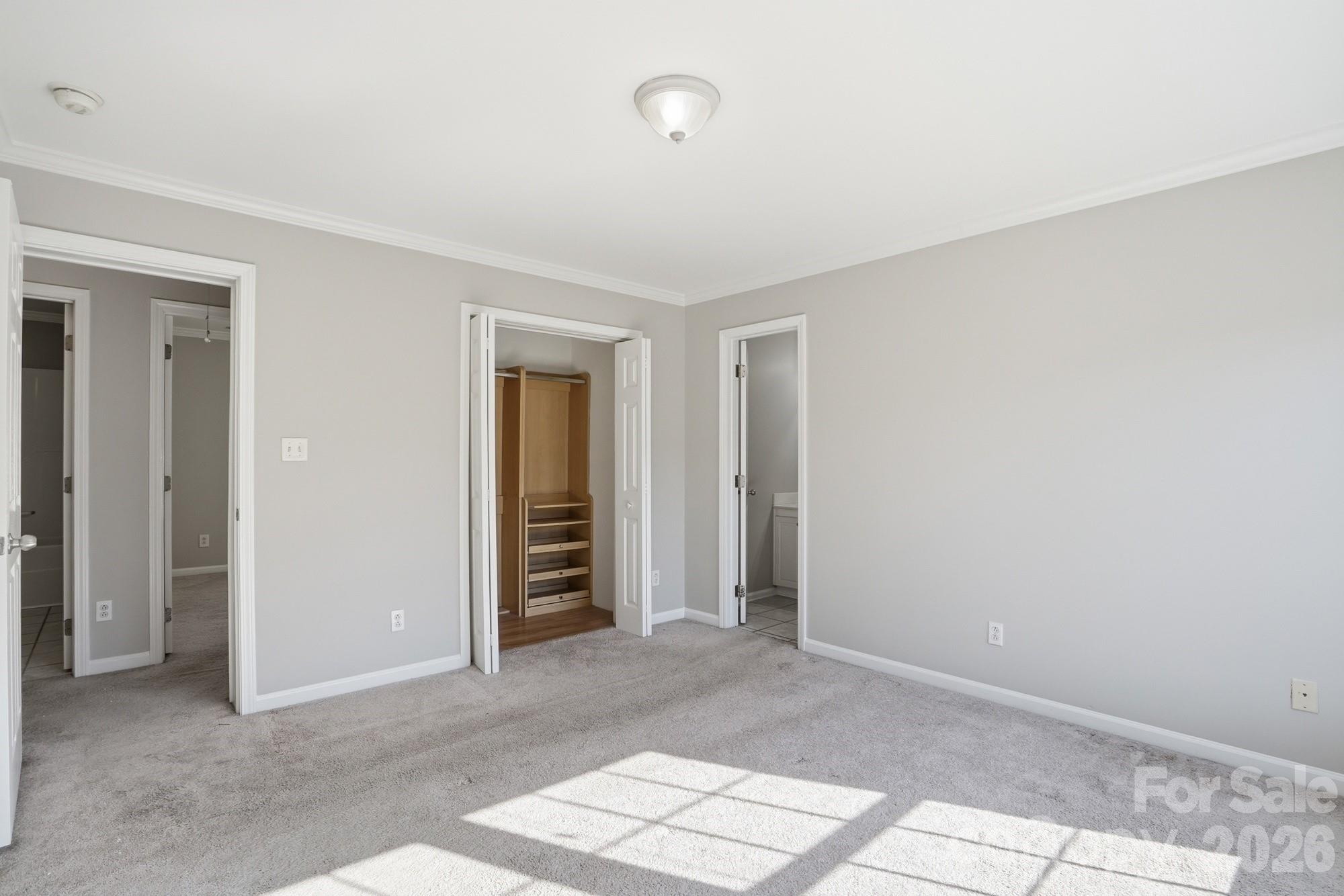 Photo 17 of 4322 Laurel Hill Lane, Charlotte, NC