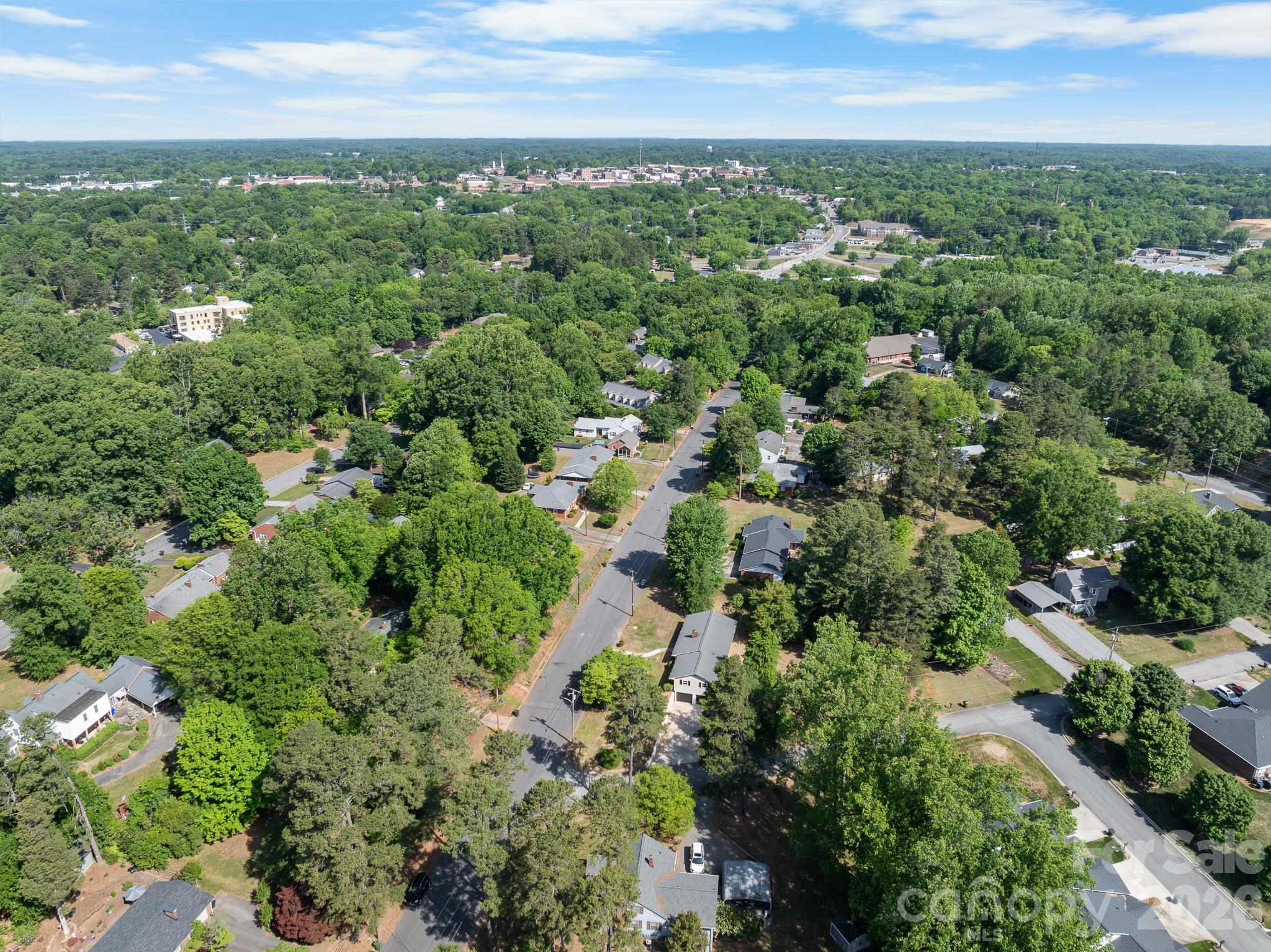 Photo 4 of 26 Eastside Drive, Lexington, NC