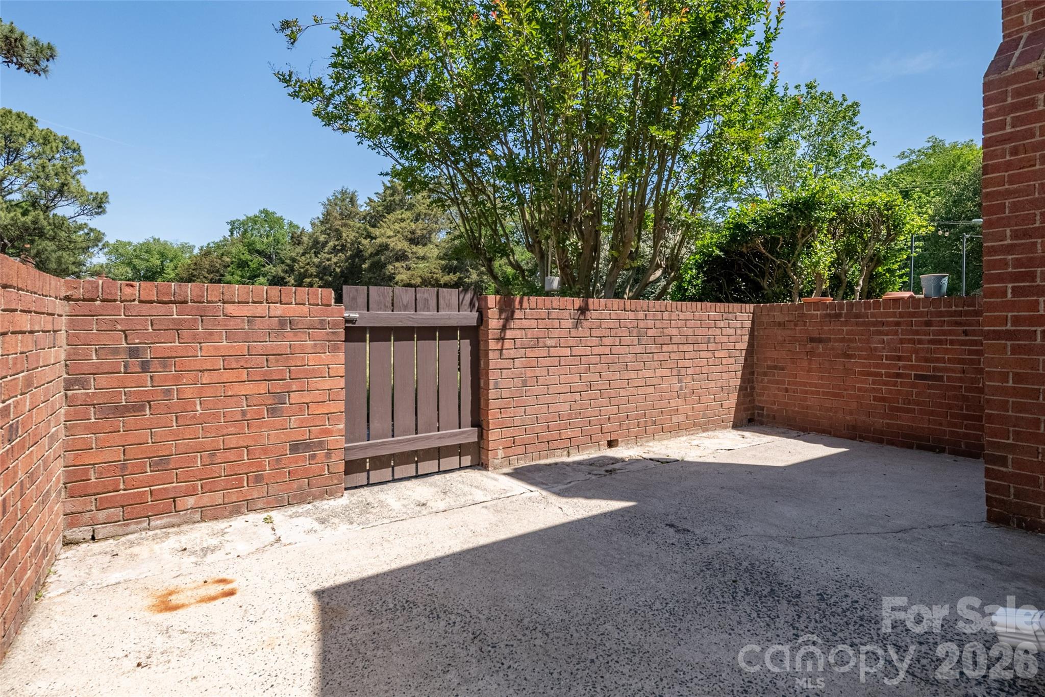 Photo 31 of 9235 N Vicksburg Park Court, Charlotte, NC