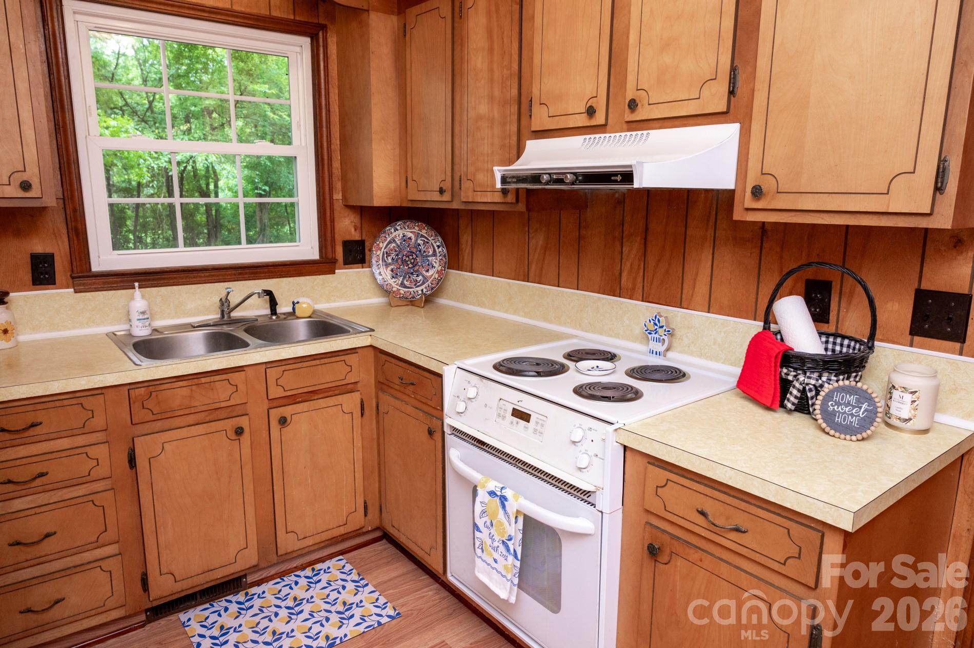 360 Trexler Loop, Salisbury, NC - photo 13 of 34