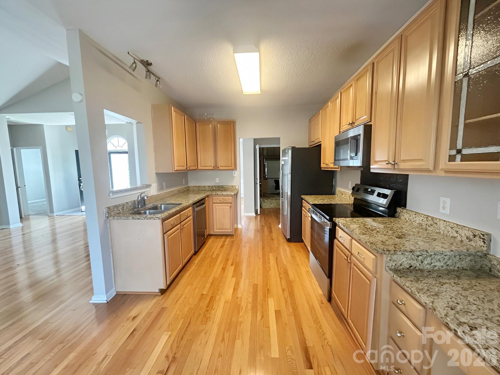 Photo 8 of 3508 Mayspring Place, Charlotte, NC