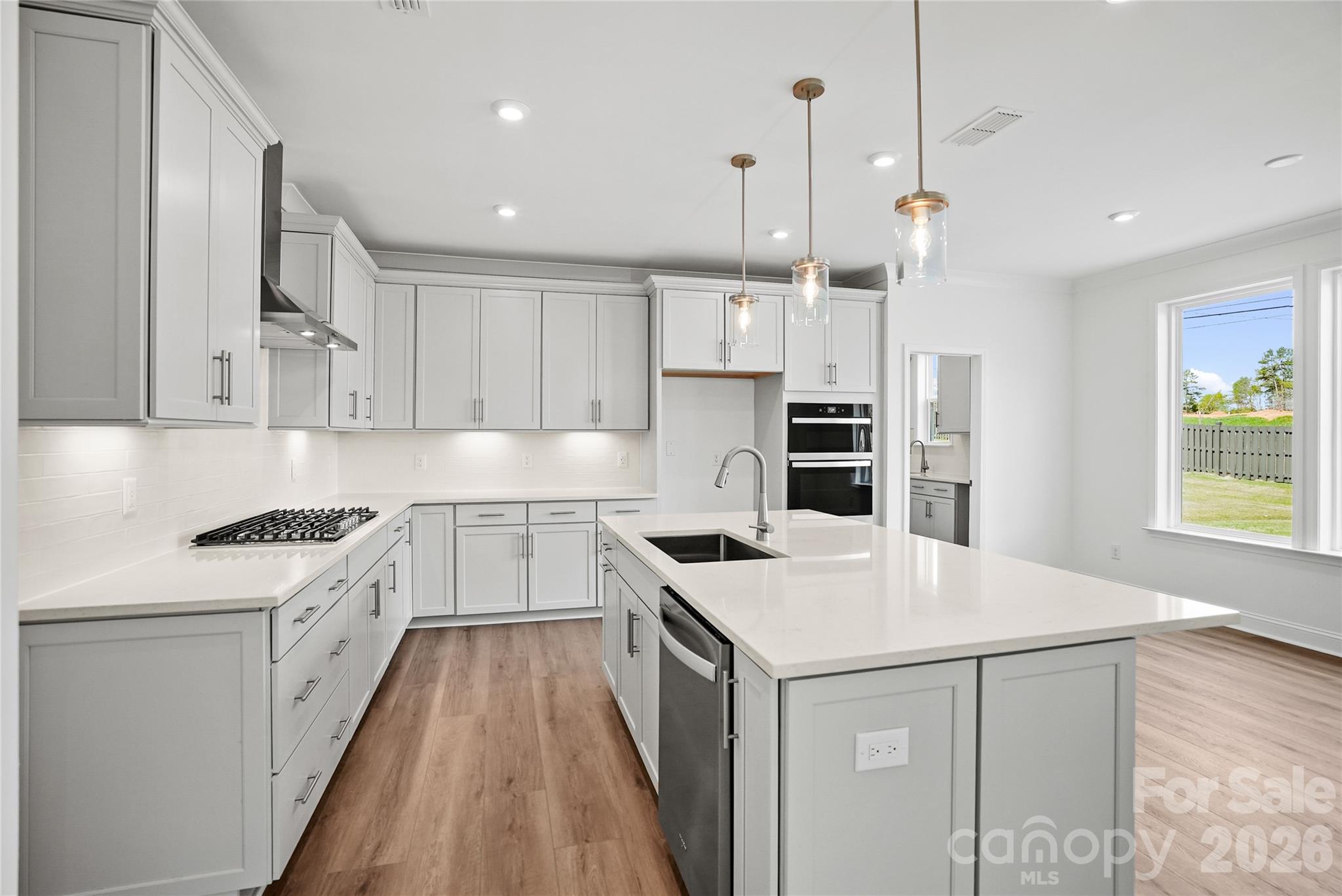 Photo 15 of 13911 Penbury Lane, Charlotte, NC