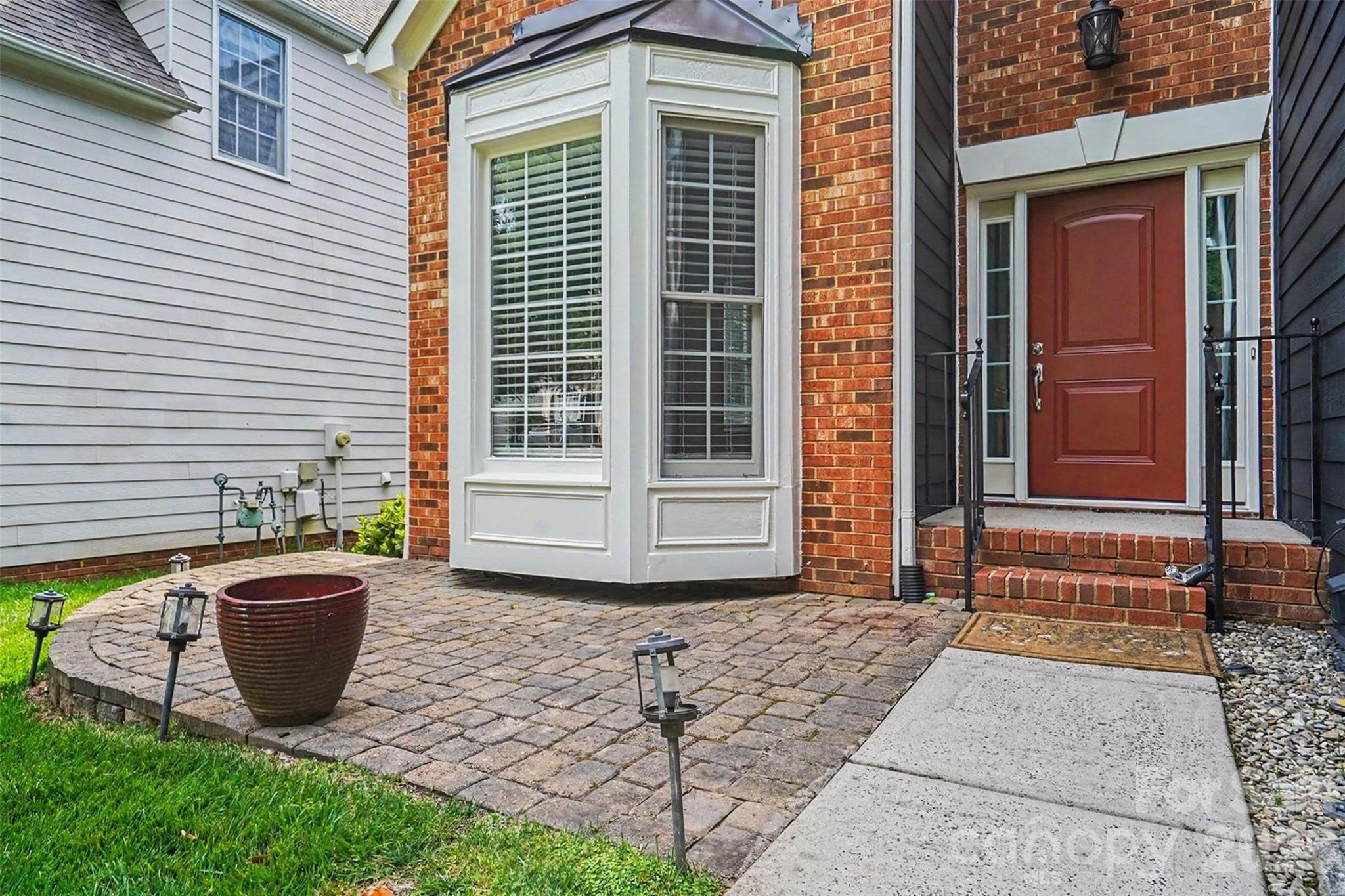 Photo 4 of 1926 Dunhill Drive, Charlotte, NC