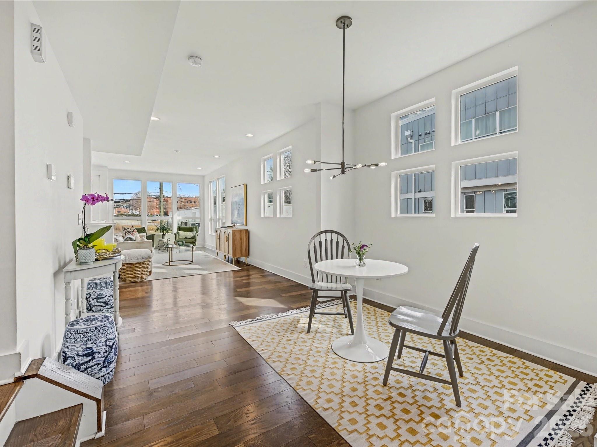 139 S Bruns Avenue, Charlotte, NC - photo 14 of 34