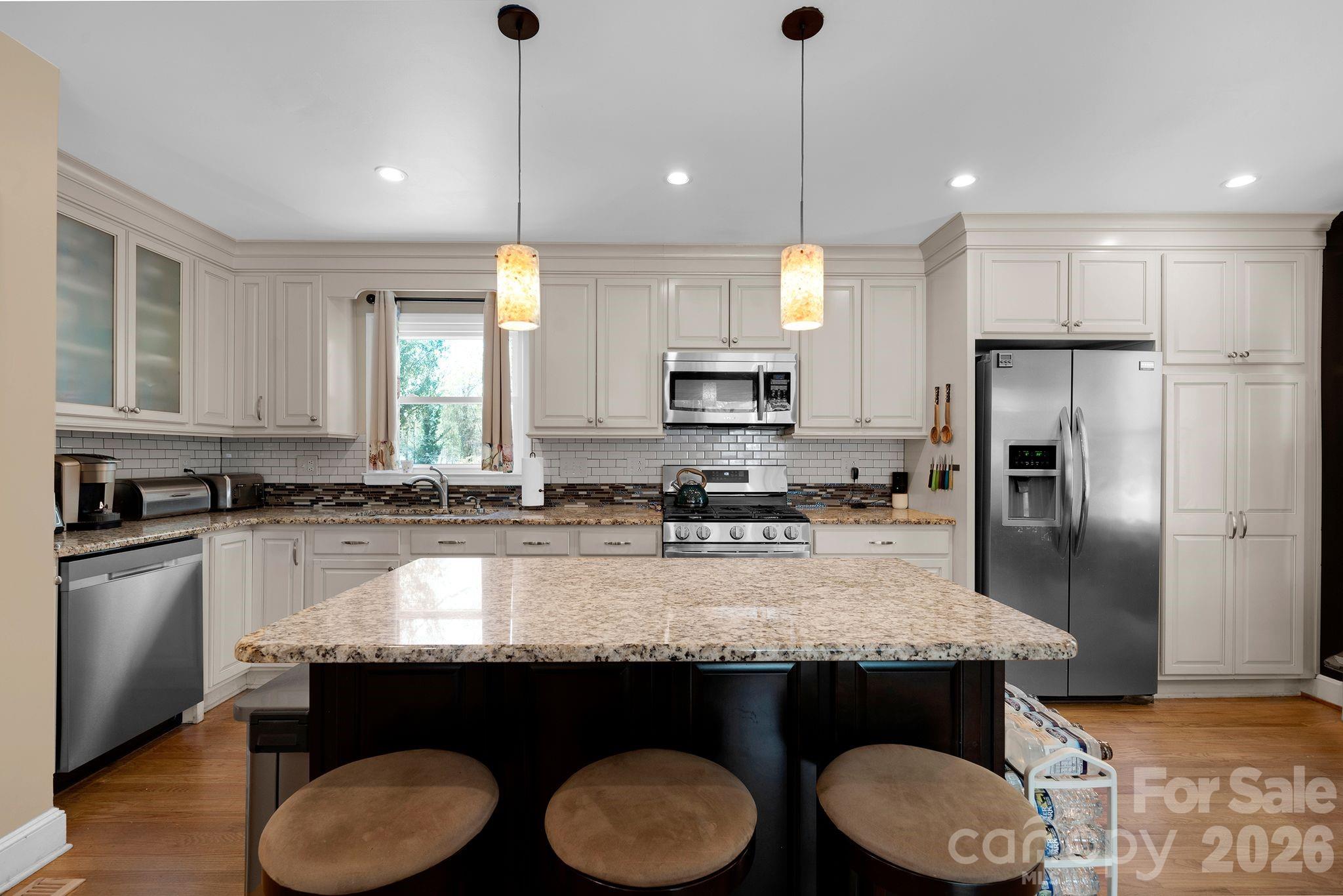 Photo 17 of 6616 Highbrook Drive, Charlotte, NC