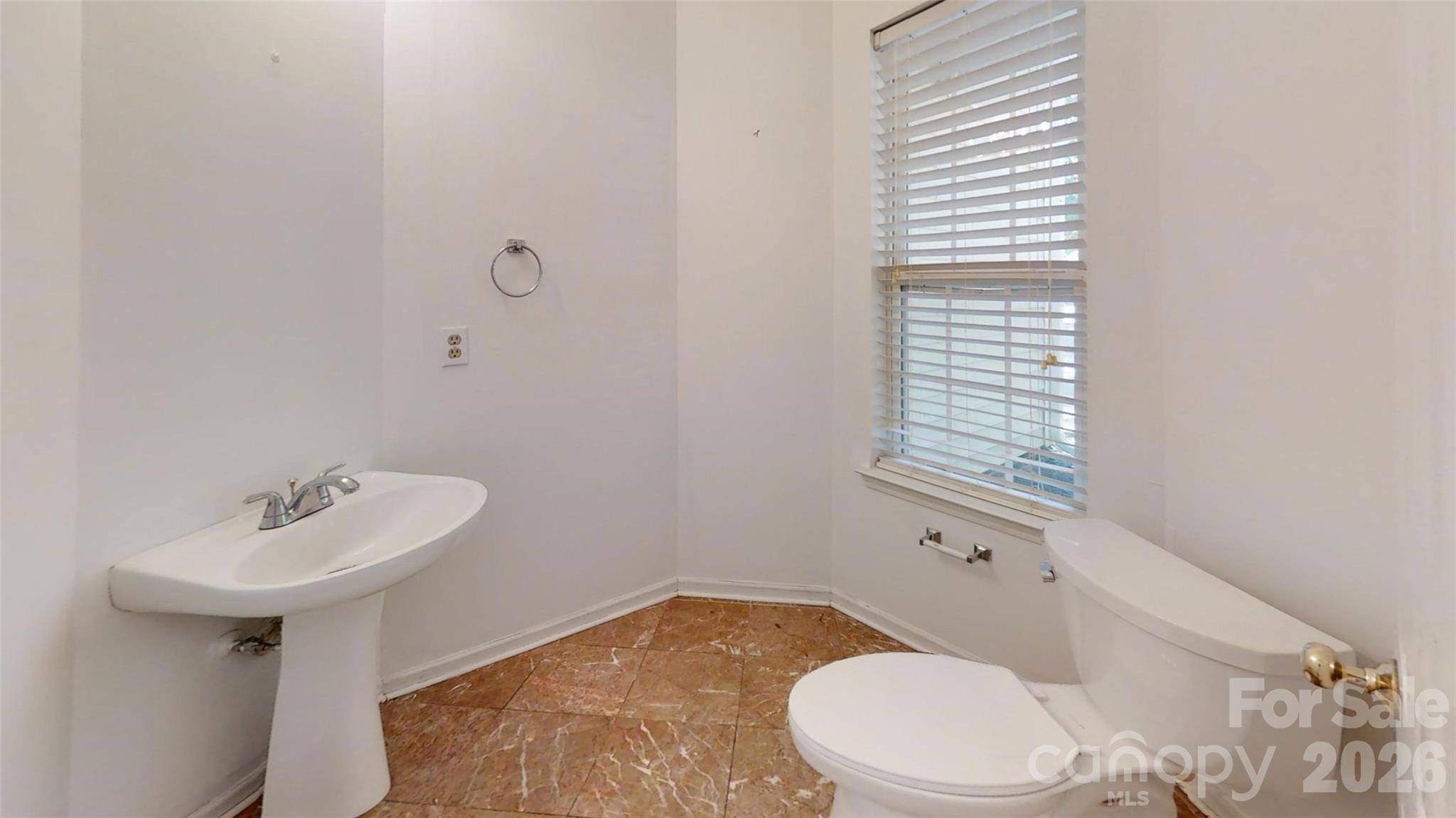 7411 Gate Key Court, Stanley, NC - photo 8 of 34