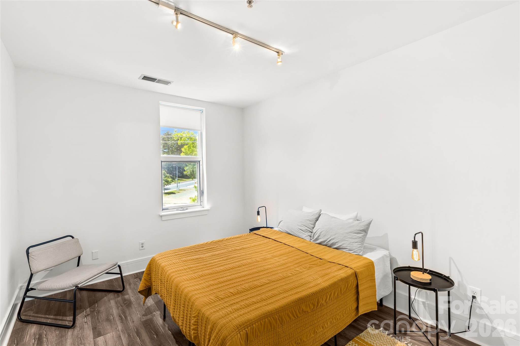 Photo 19 of 1600 Fulton Avenue305, Charlotte, NC