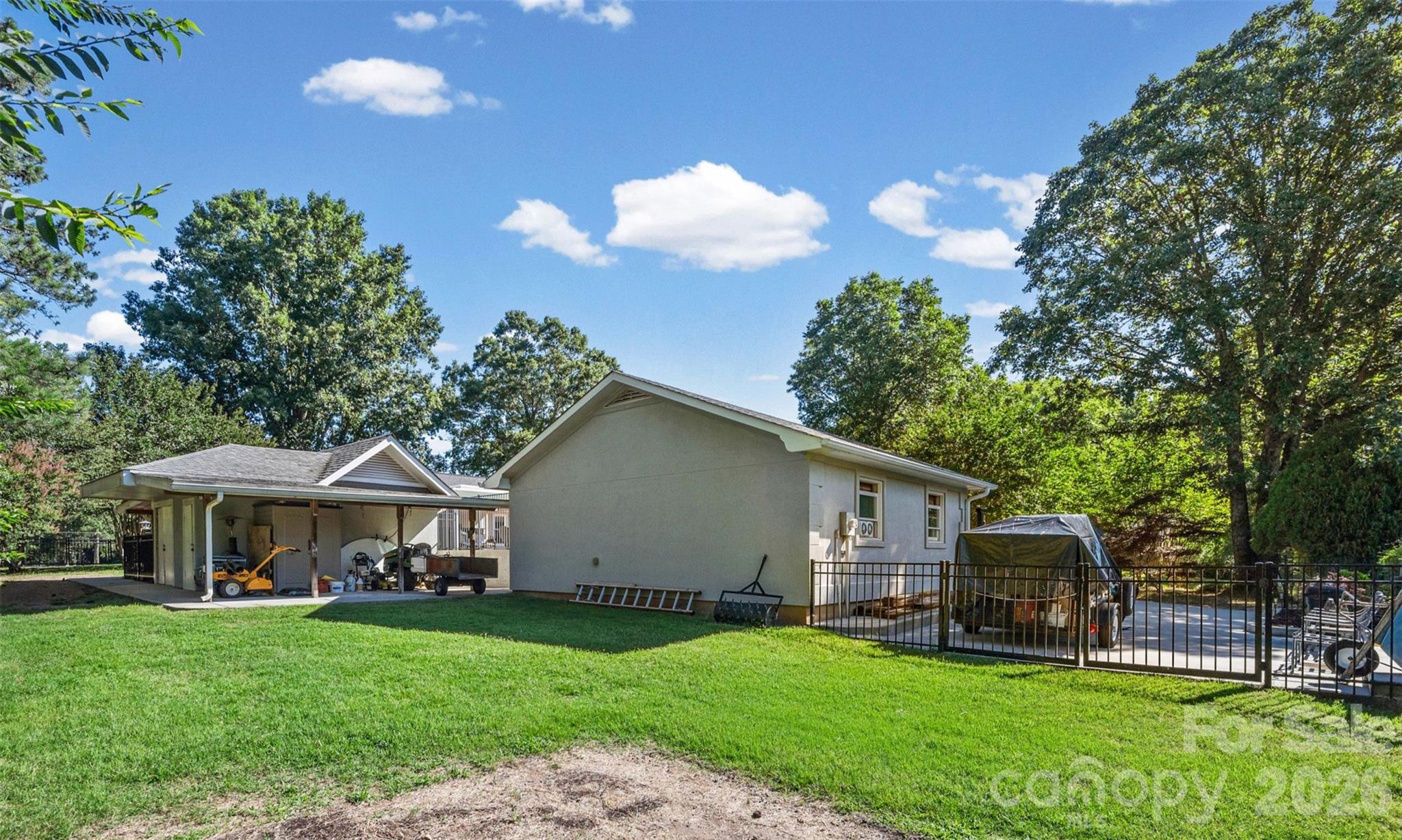Photo 33 of 3101 Mckee Road, Charlotte, NC