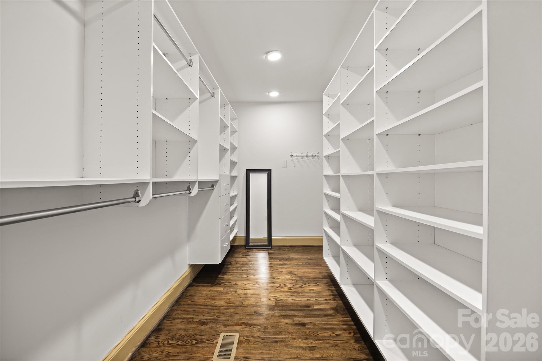 208 Wales Avenue, Charlotte, NC - photo 20 of 33