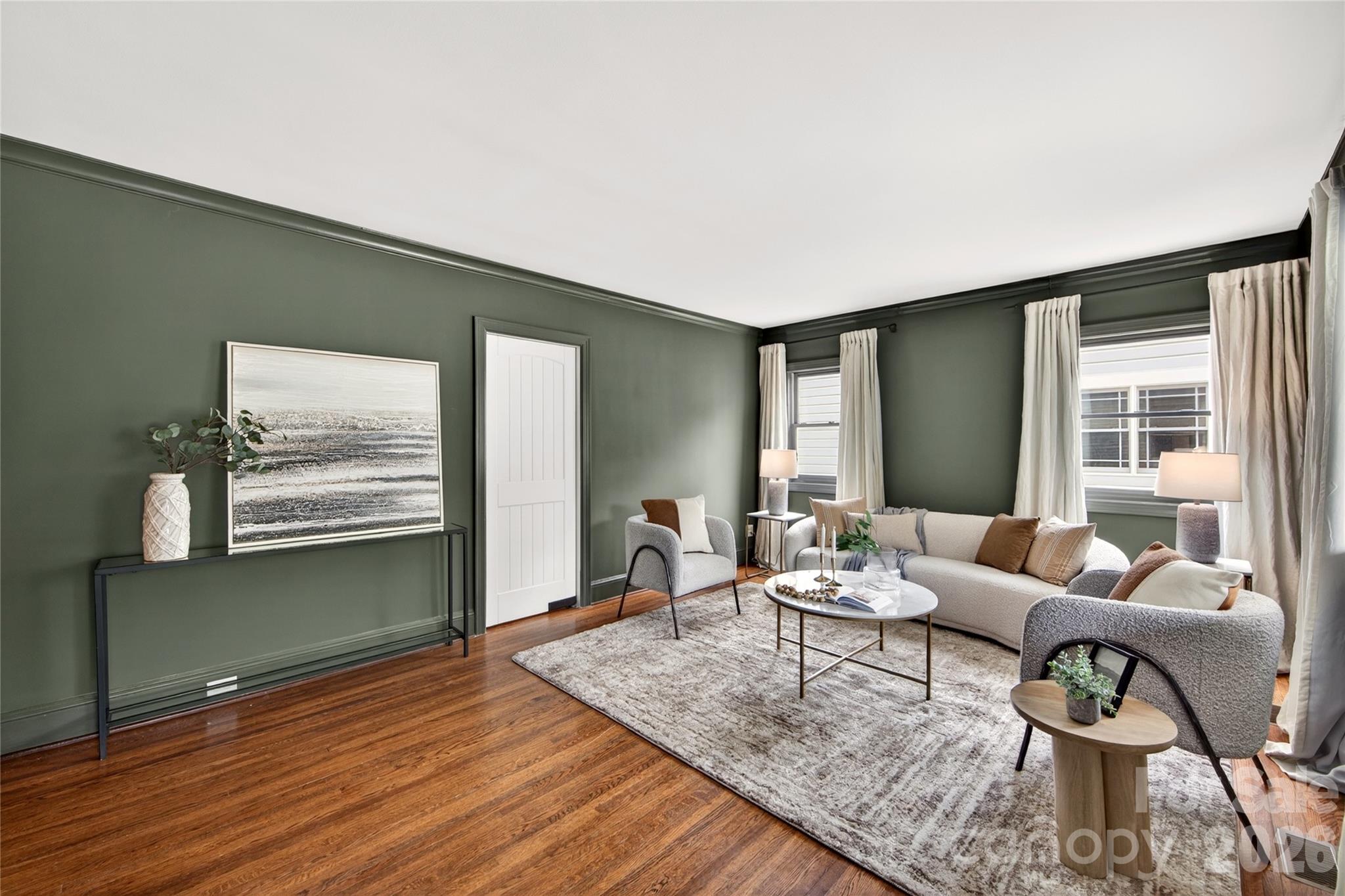Photo 9 of 1825 Cumberland Avenue, Charlotte, NC